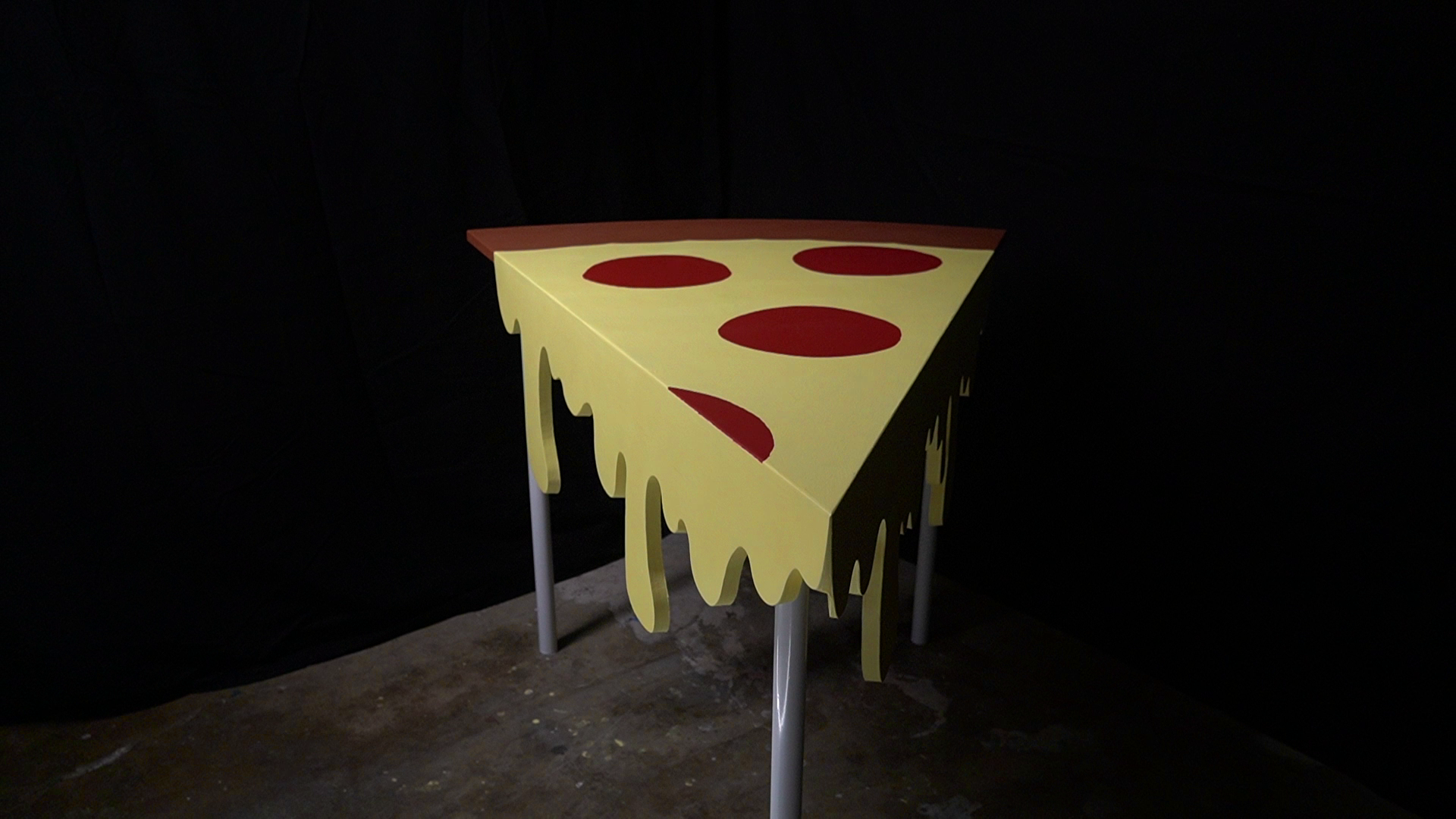 Giant Pizza Table : 13 Steps (with Pictures) - Instructables