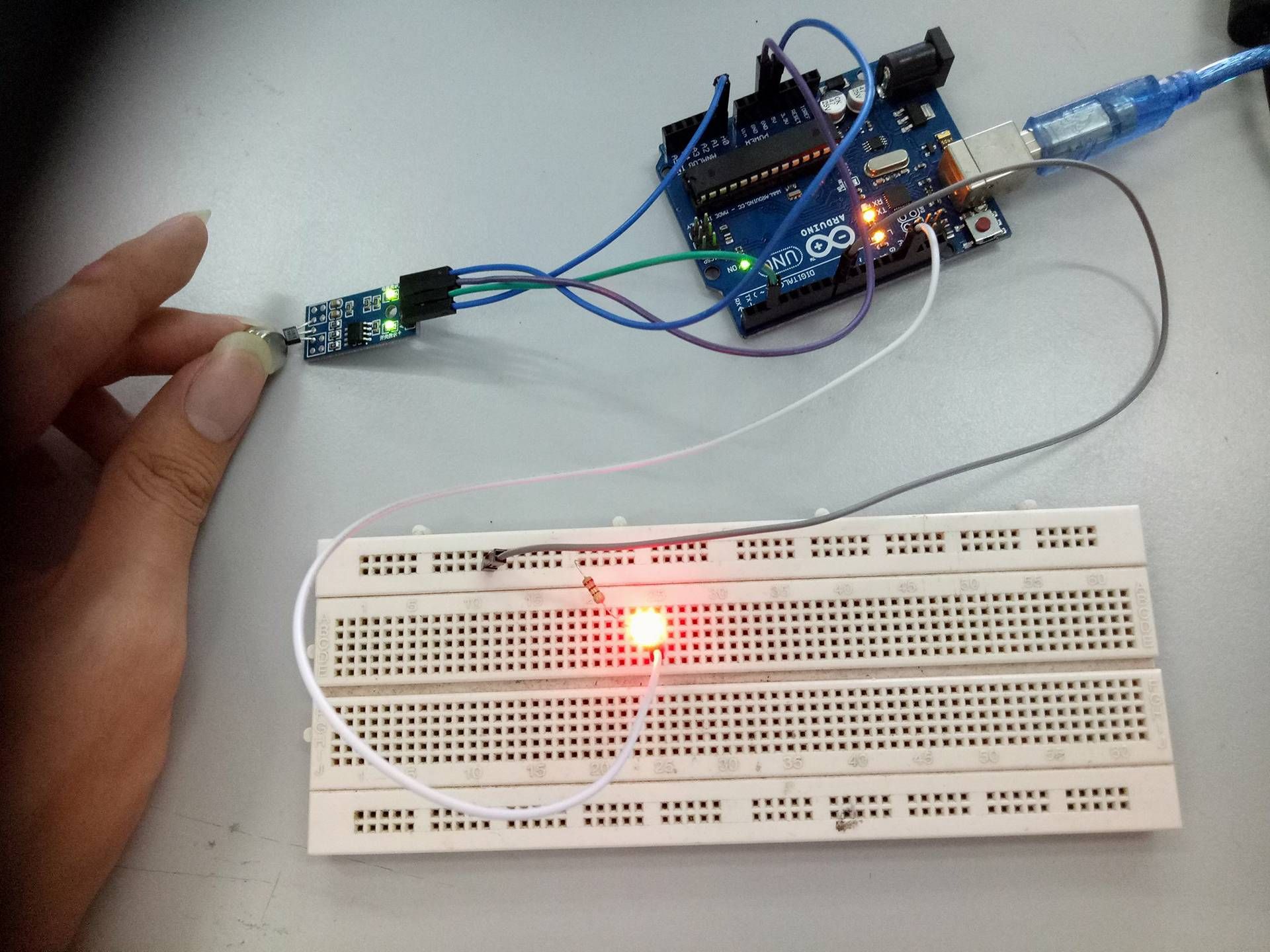 Hall Sensor Tutorial : 5 Steps - Instructables