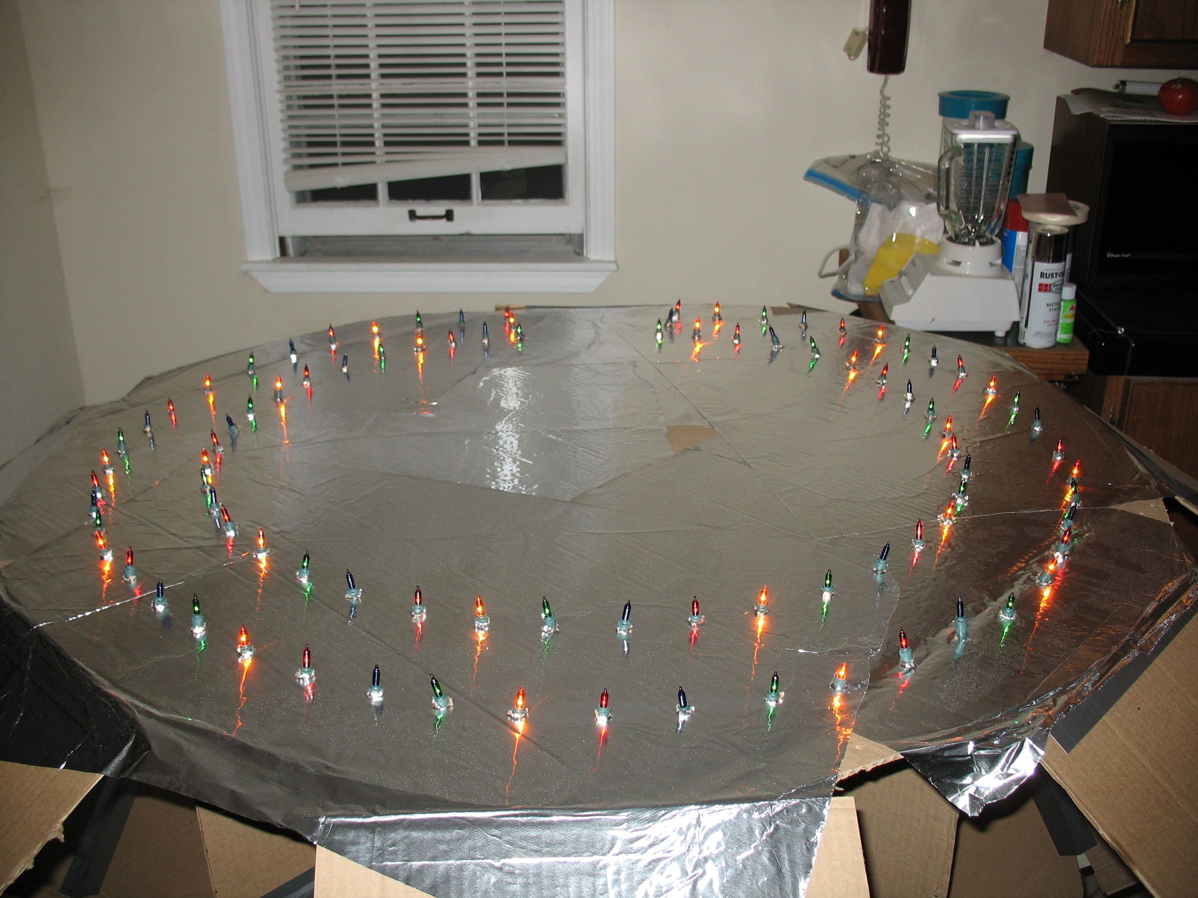 Make a Halloween UFO From Cardboard : 8 Steps - Instructables