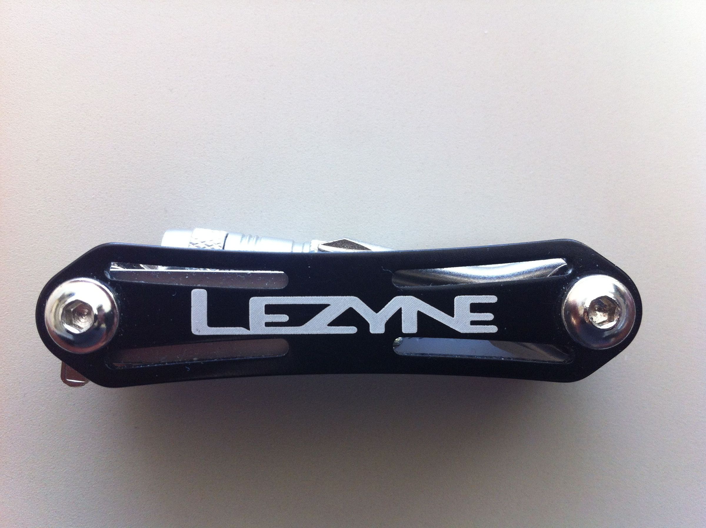 Friendly Folding Keychain : 5 Steps (with Pictures) - Instructables