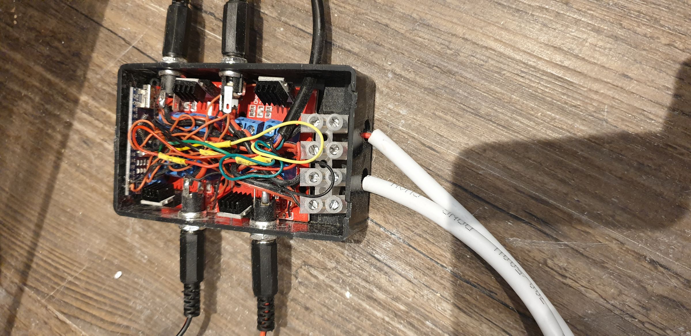 Arduino Powered, Sensor Controlled Fading LED Light Strips : 6 Steps ...