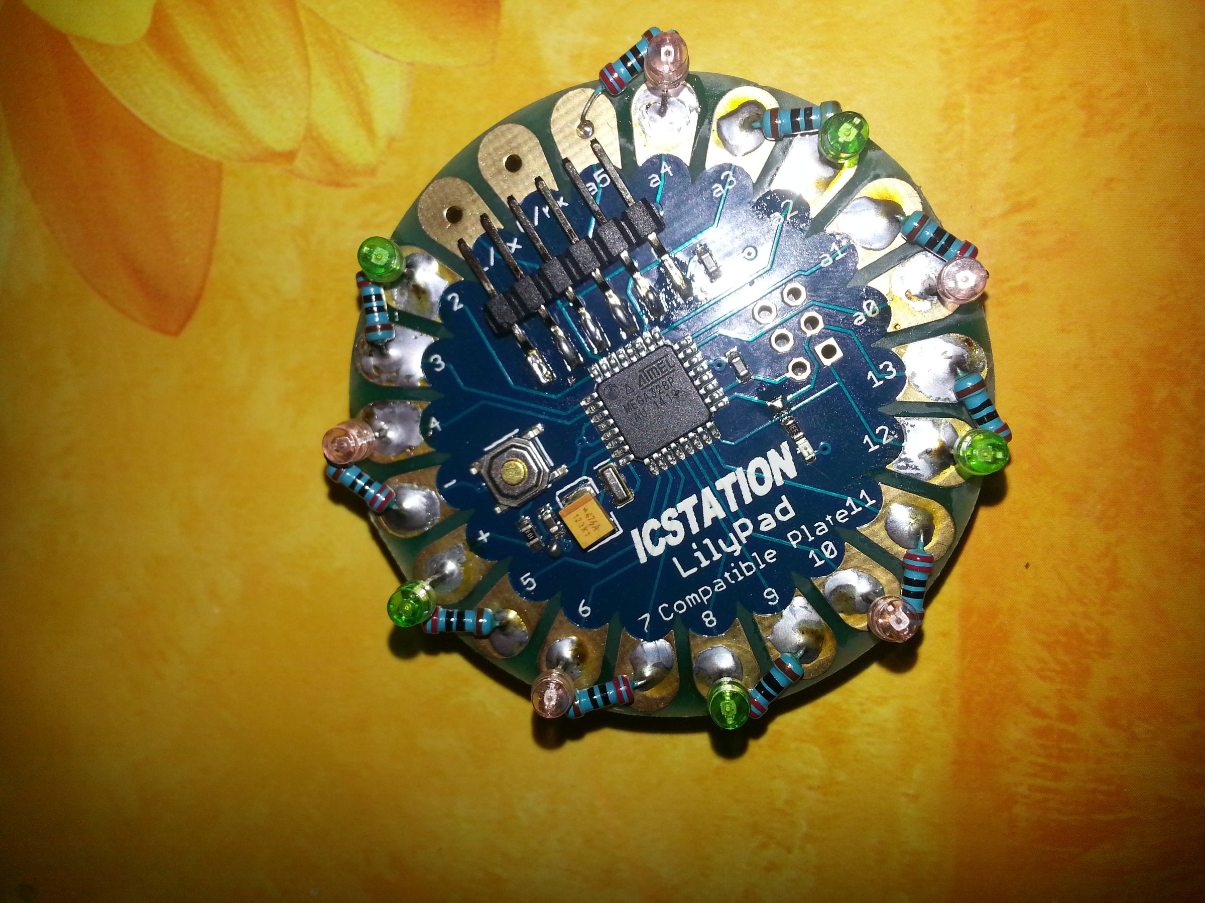 LED Roulette Wearable Crochet : 3 Steps (with Pictures) - Instructables