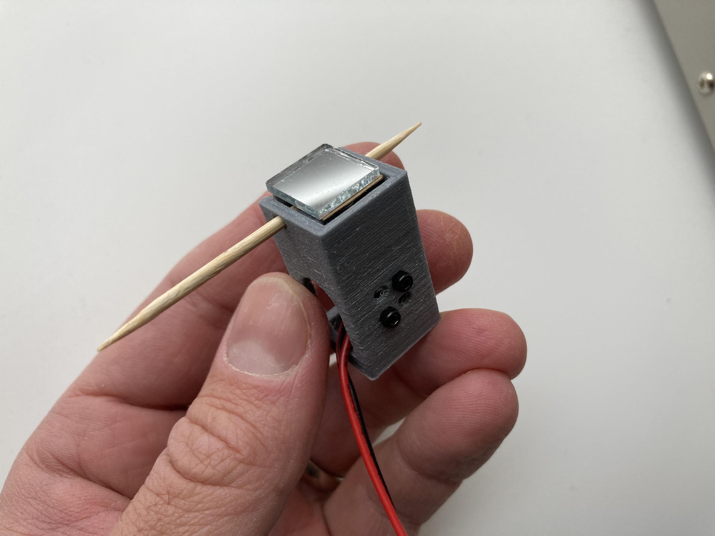 Digital Mirror Device (Macroscale Model) : 6 Steps (with Pictures ...
