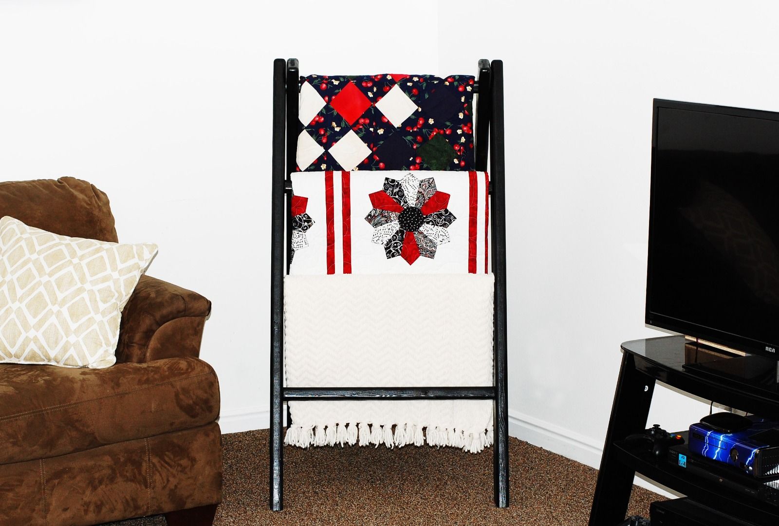 Simple Blanket Stand : 14 Steps (with Pictures) - Instructables