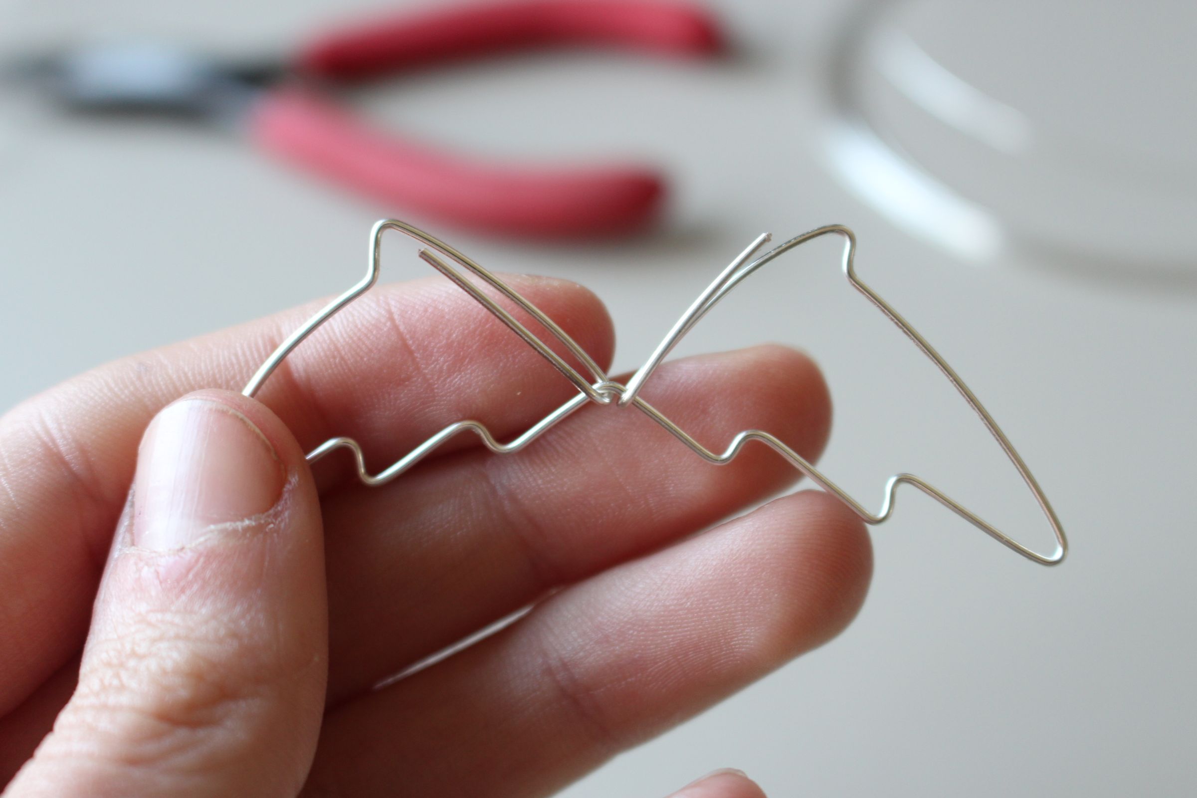 Wirework Wings Pendant : 13 Steps (with Pictures) - Instructables