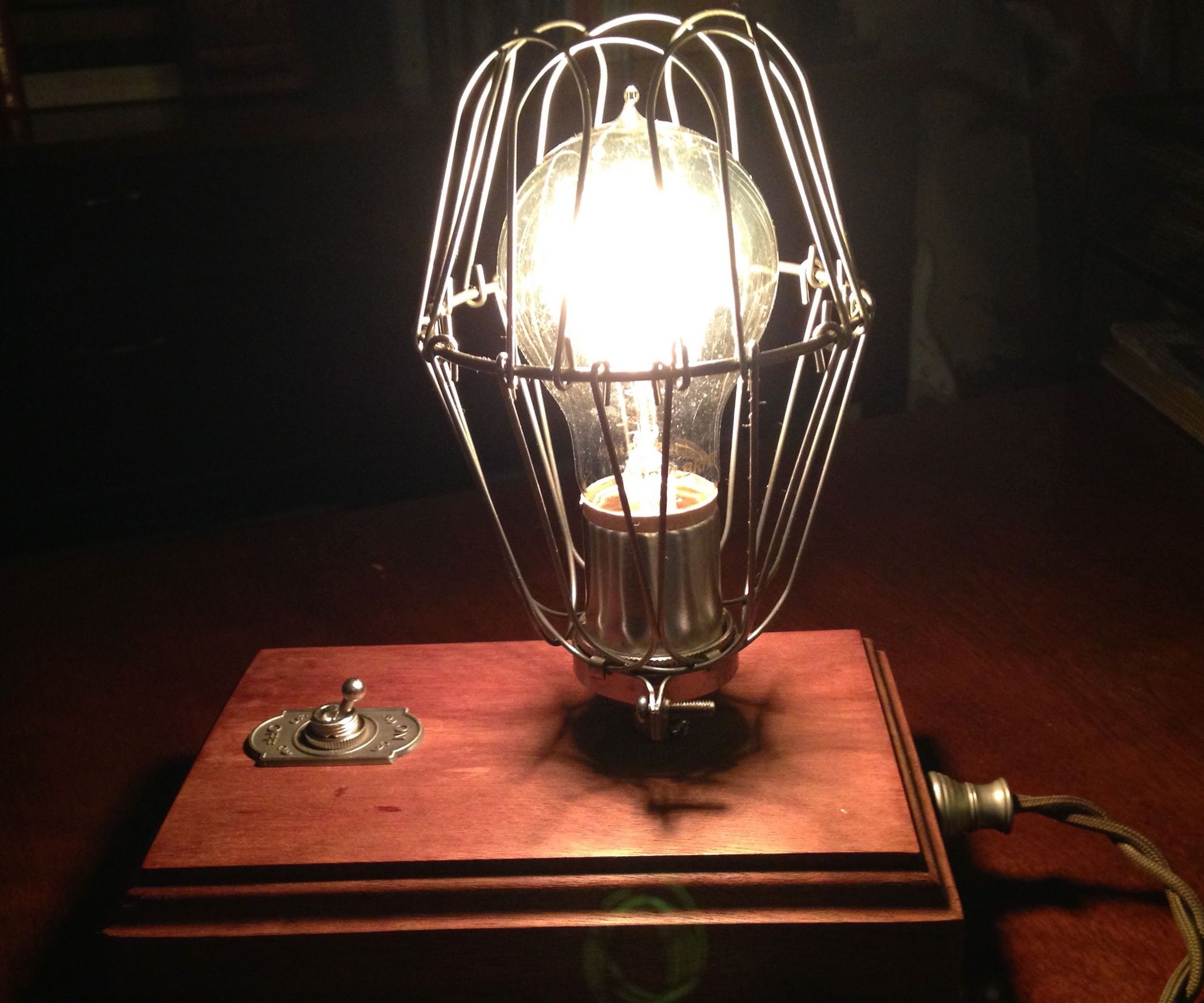 Mahogany Cage Edison Lamp : 4 Steps (with Pictures) - Instructables