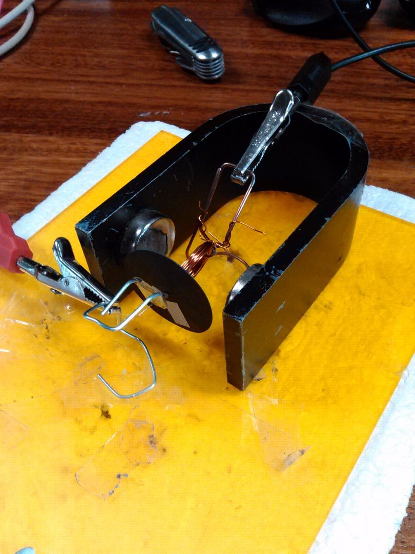 Make a DC Motor. : 13 Steps (with Pictures) - Instructables
