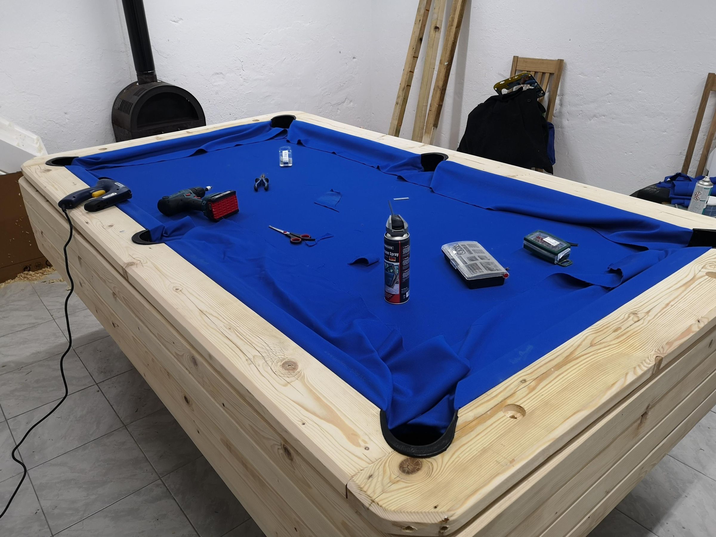 7 Foot Pool Table Restauration : 14 Steps (with Pictures) - Instructables