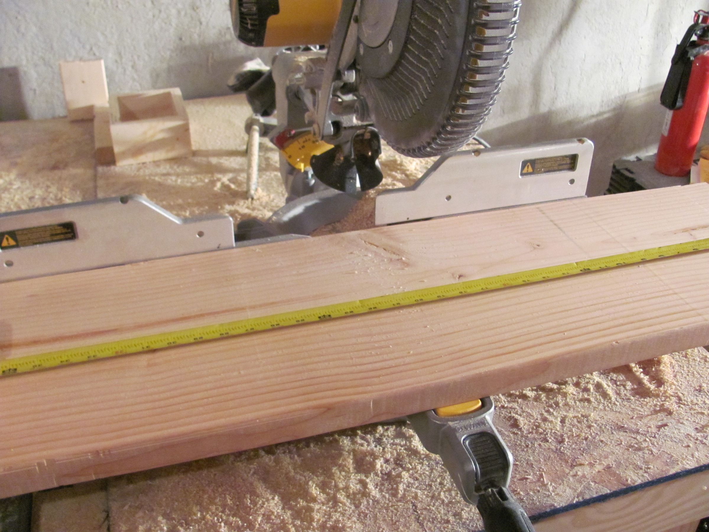 2x12 End Table With HDPE Knob : 12 Steps (with Pictures) - Instructables