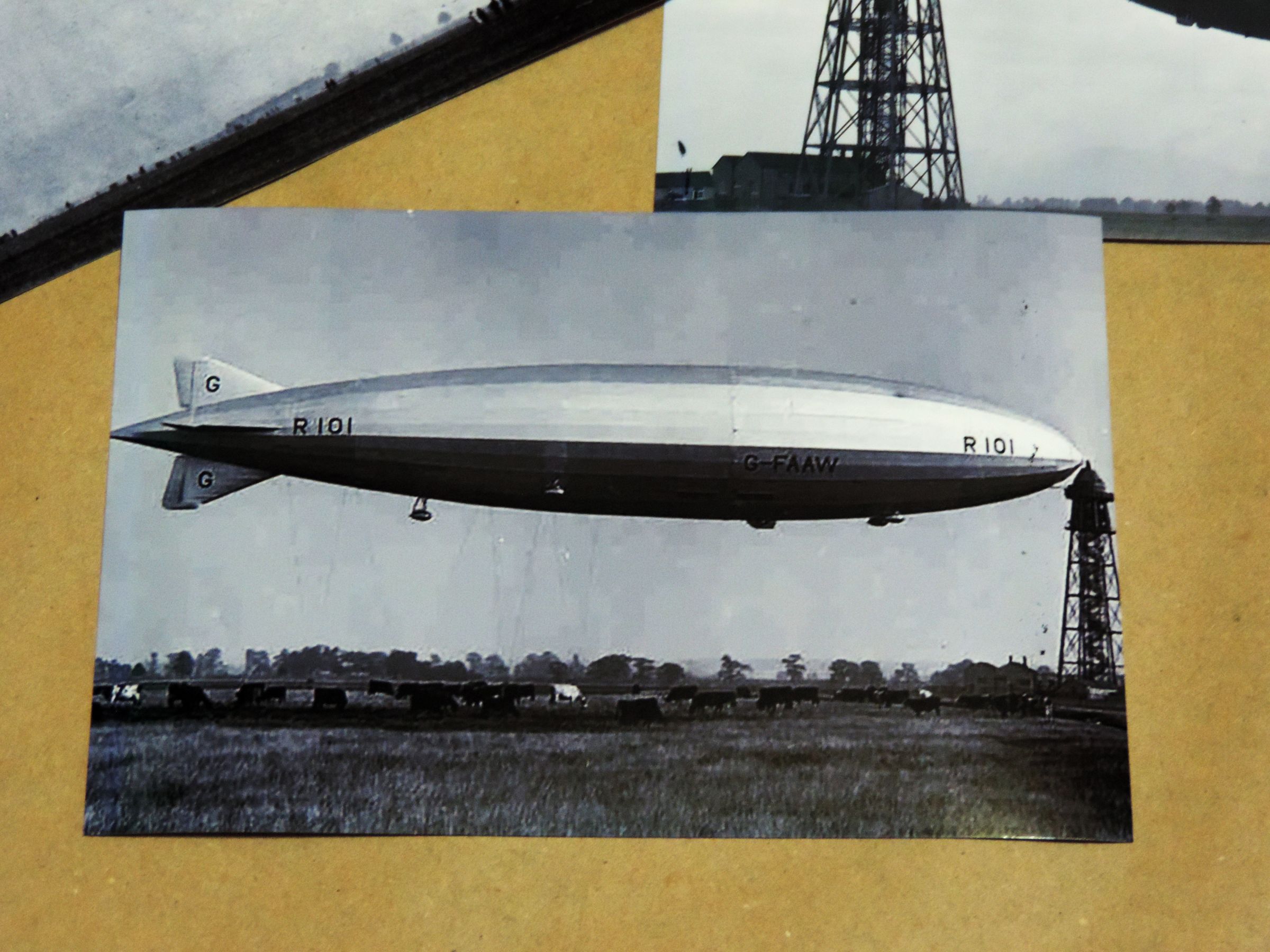 Rigid Airship Ceiling Light : 8 Steps (with Pictures) - Instructables