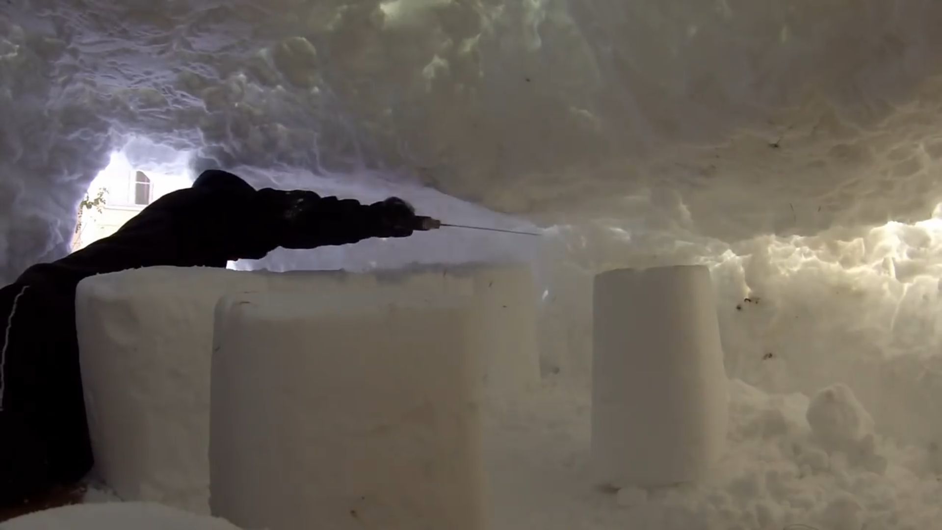 Ice Igloo : 10 Steps (with Pictures) - Instructables