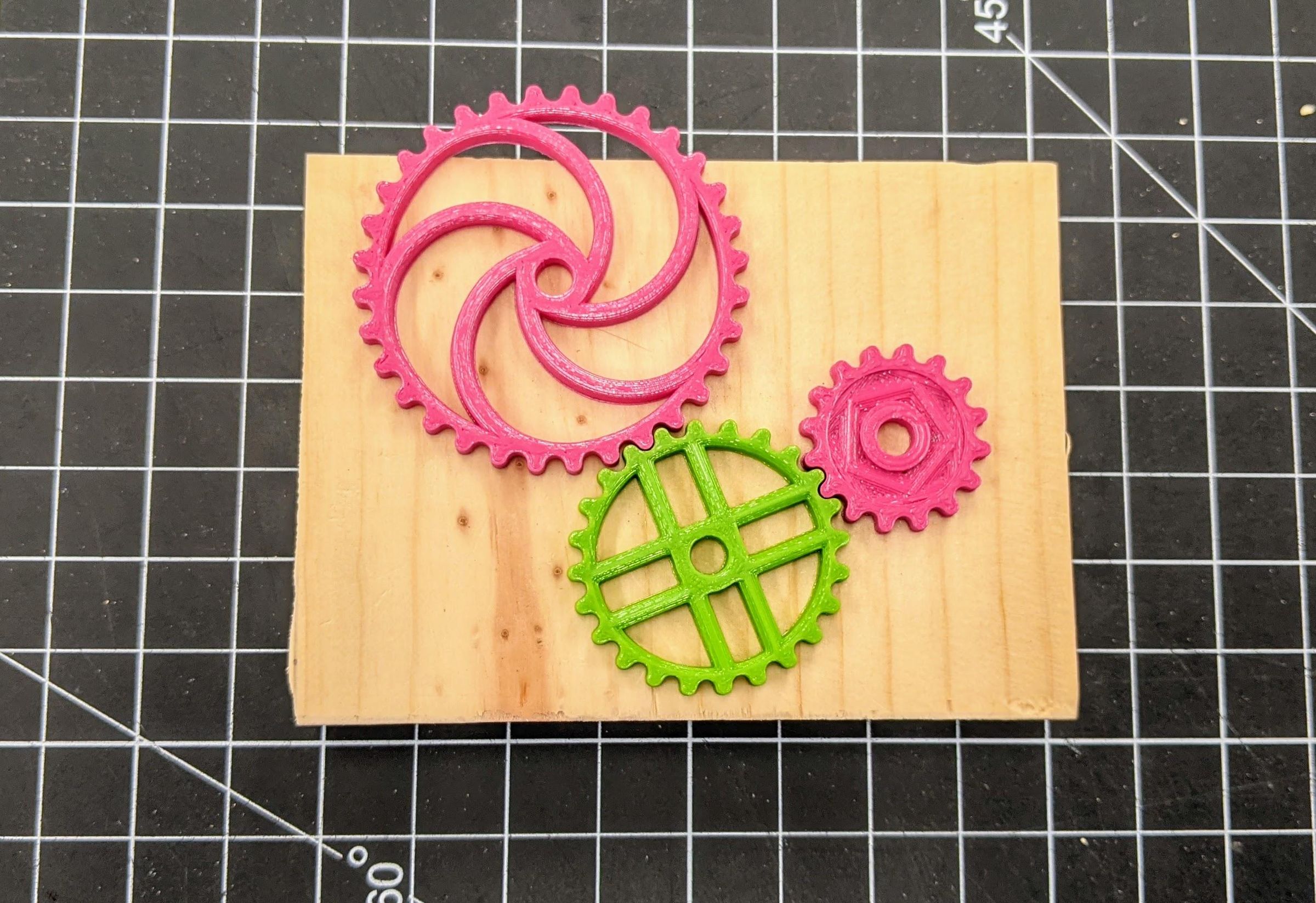 Exploring Gears : 4 Steps (with Pictures) - Instructables