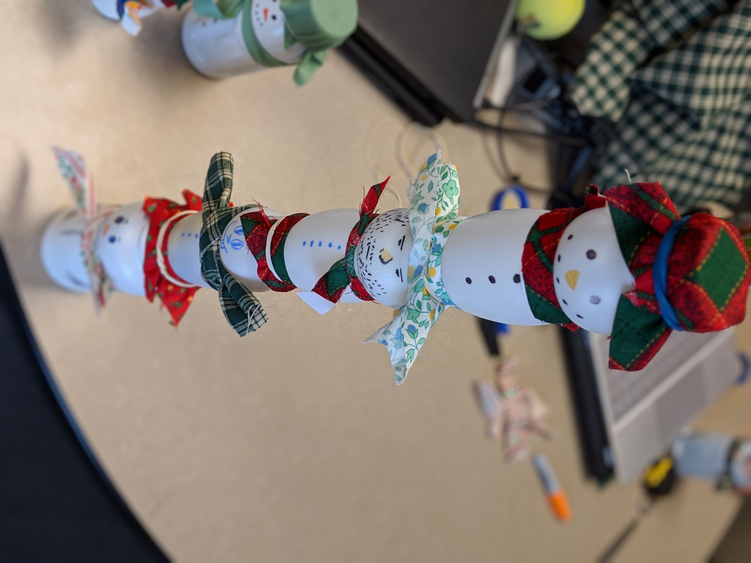 Recycled Snowman Craft Project : 9 Steps (with Pictures) - Instructables