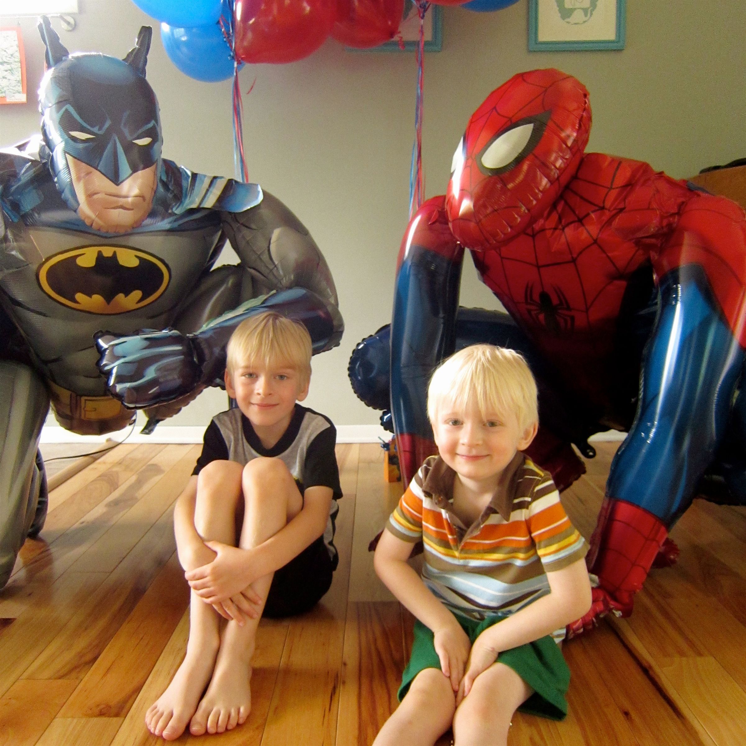 DIY Emergency Blanket From Old Party Balloons : 6 Steps (with Pictures ...