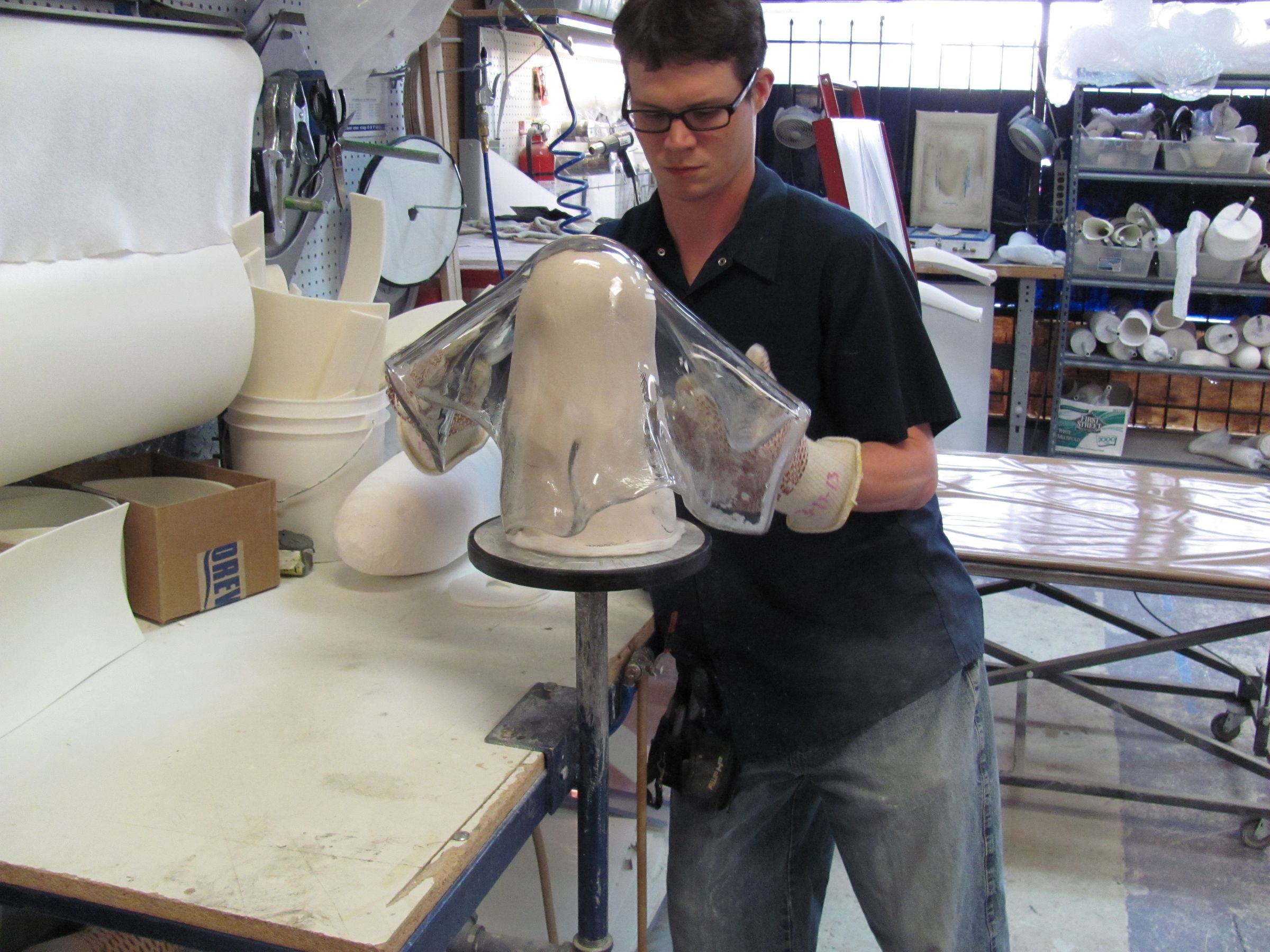 How a Prosthetic Leg Is Made! : 5 Steps (with Pictures) - Instructables