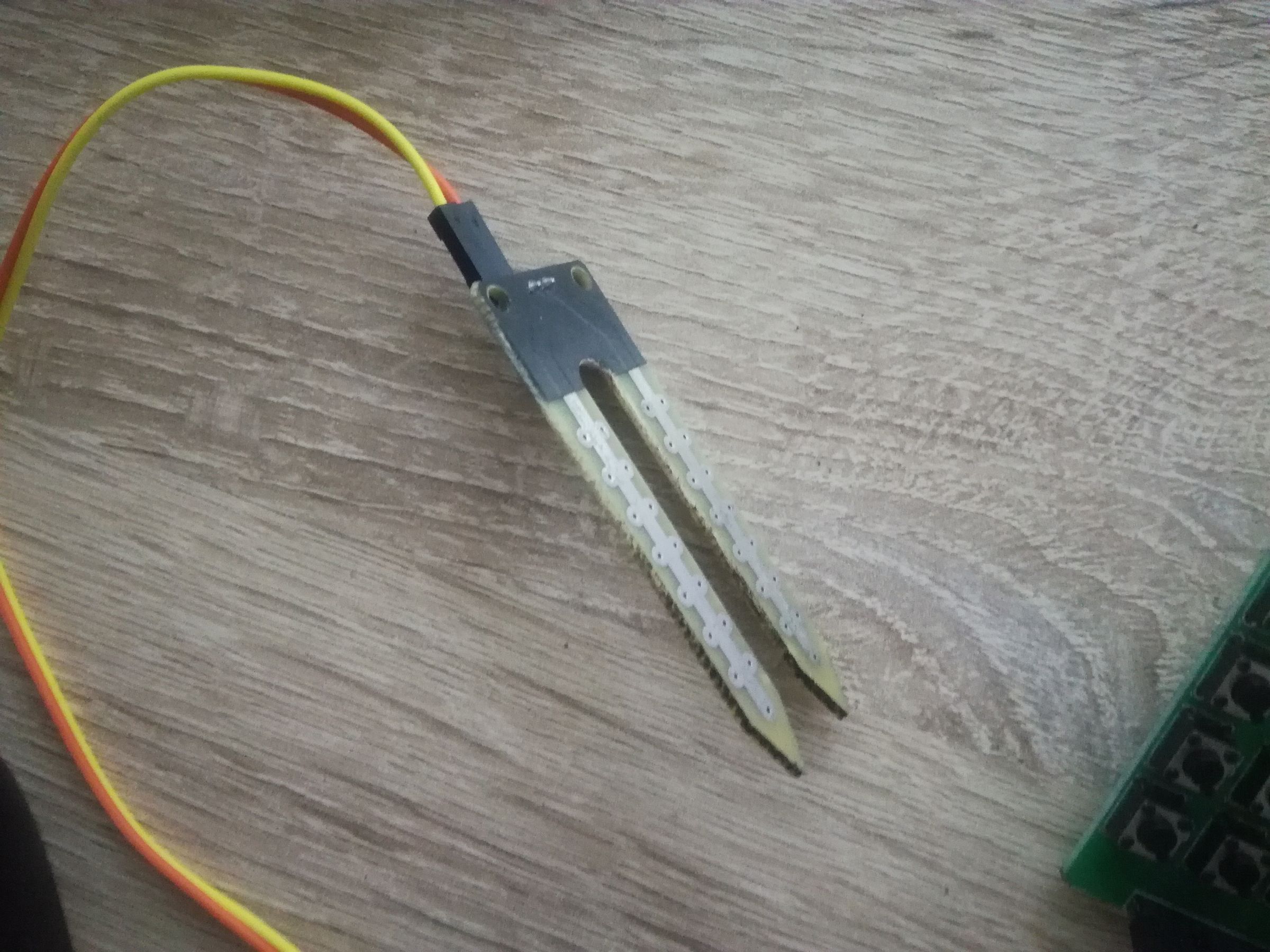 Arduino DHT22 Sensor and Soil Moisture Project With Menu : 4 Steps - Instructables