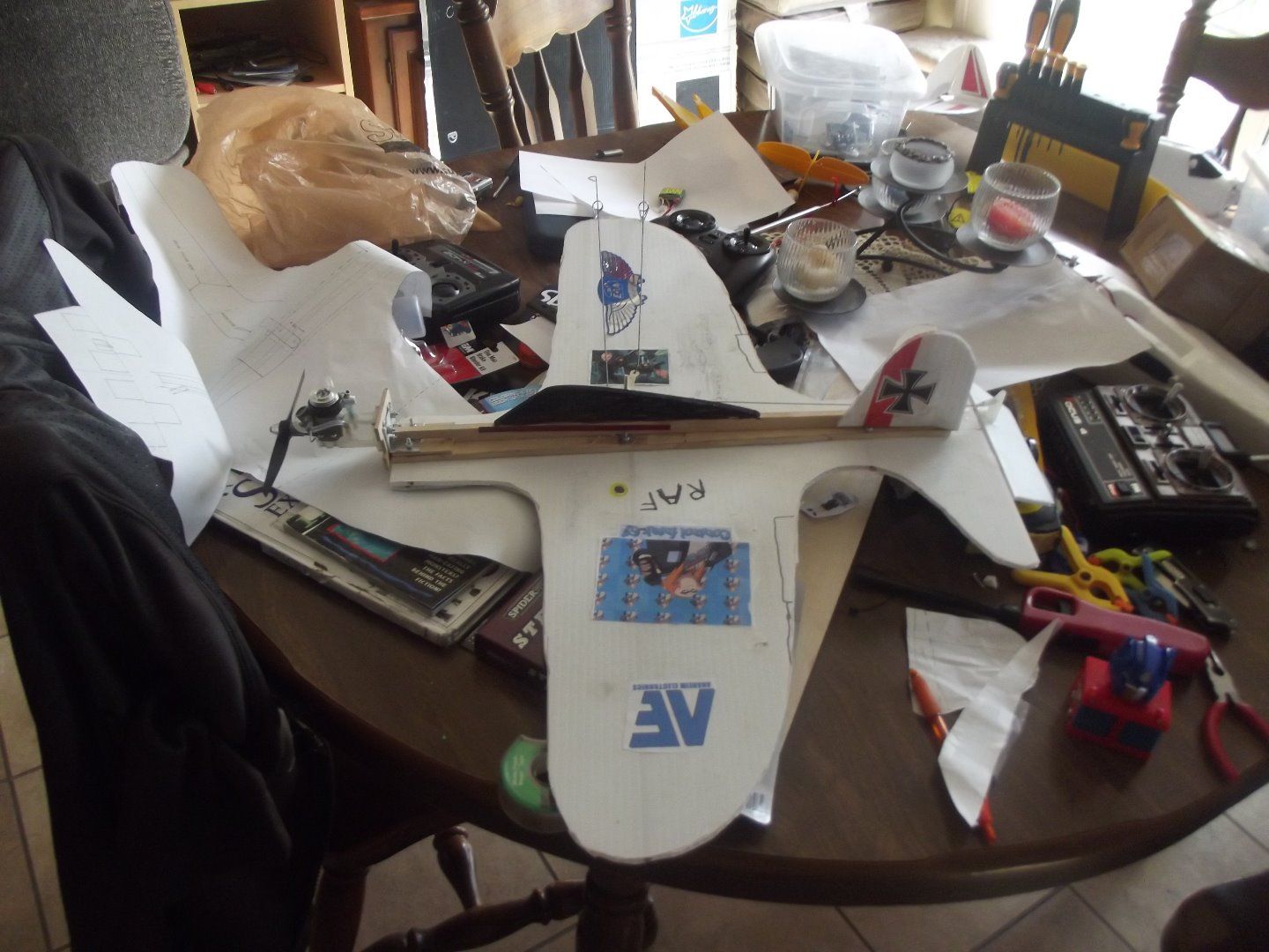 Control Line Airplane : 3 Steps - Instructables