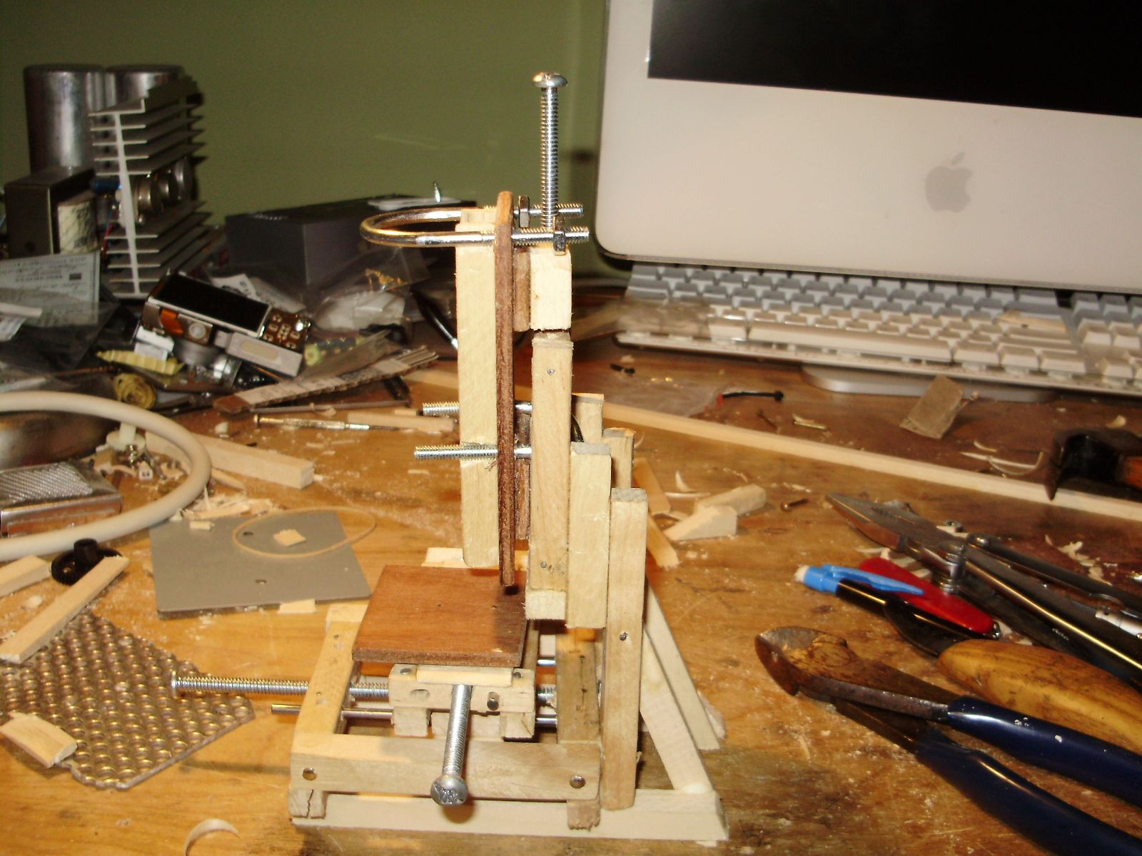 Tiny Milling Machine : 10 Steps (with Pictures) - Instructables