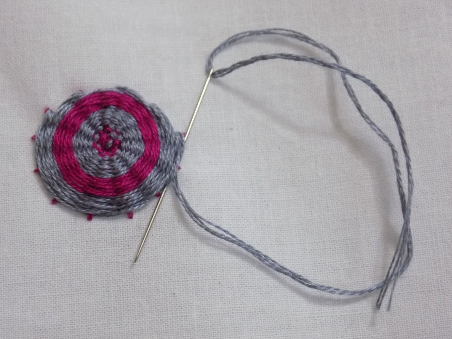 Embroidery 101: Freestyle Weaving : 10 Steps (with Pictures ...