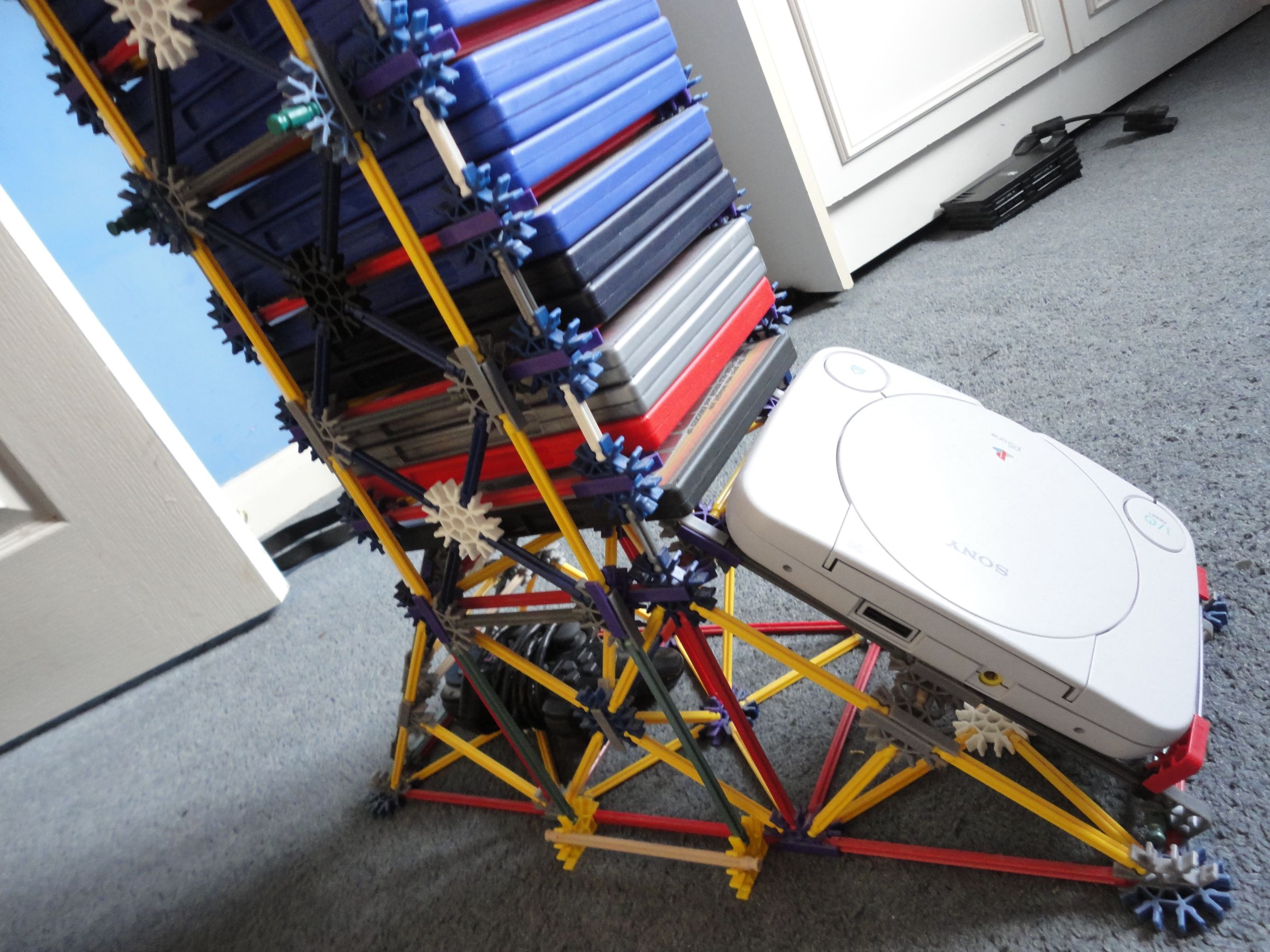 K'nex Games Stand - Instructables