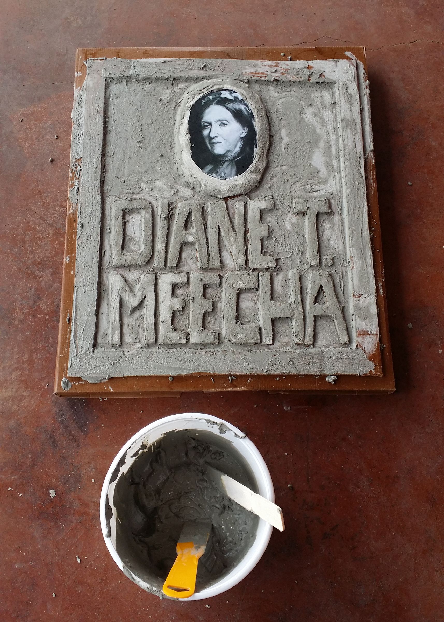 DIY Halloween Tombstone : 11 Steps - Instructables