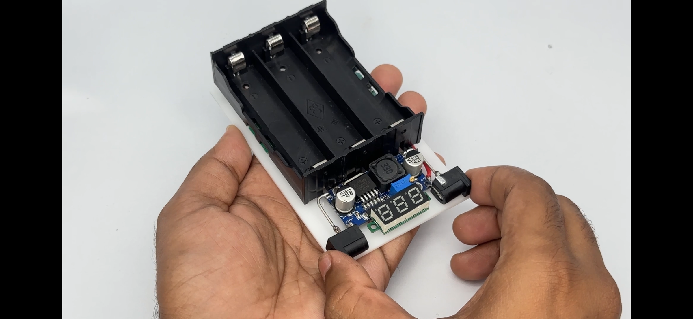 Build a Compact WiFi UPS at Easy : 10 Steps (with Pictures) - Instructables