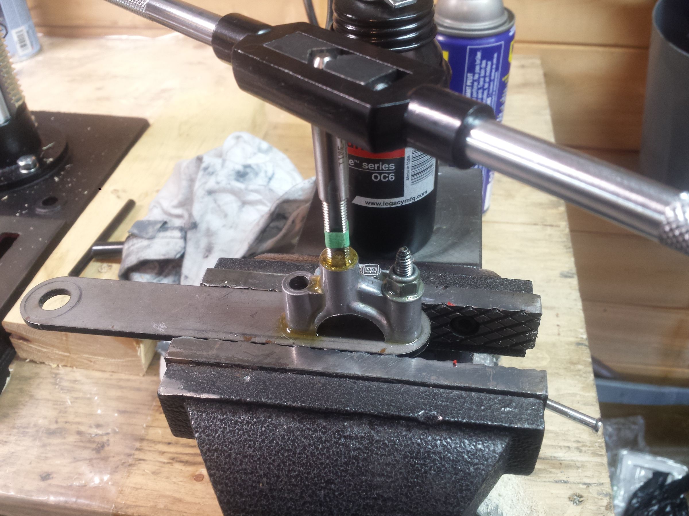 Stripped Thread Repair Using Thread Inserts : 6 Steps - Instructables