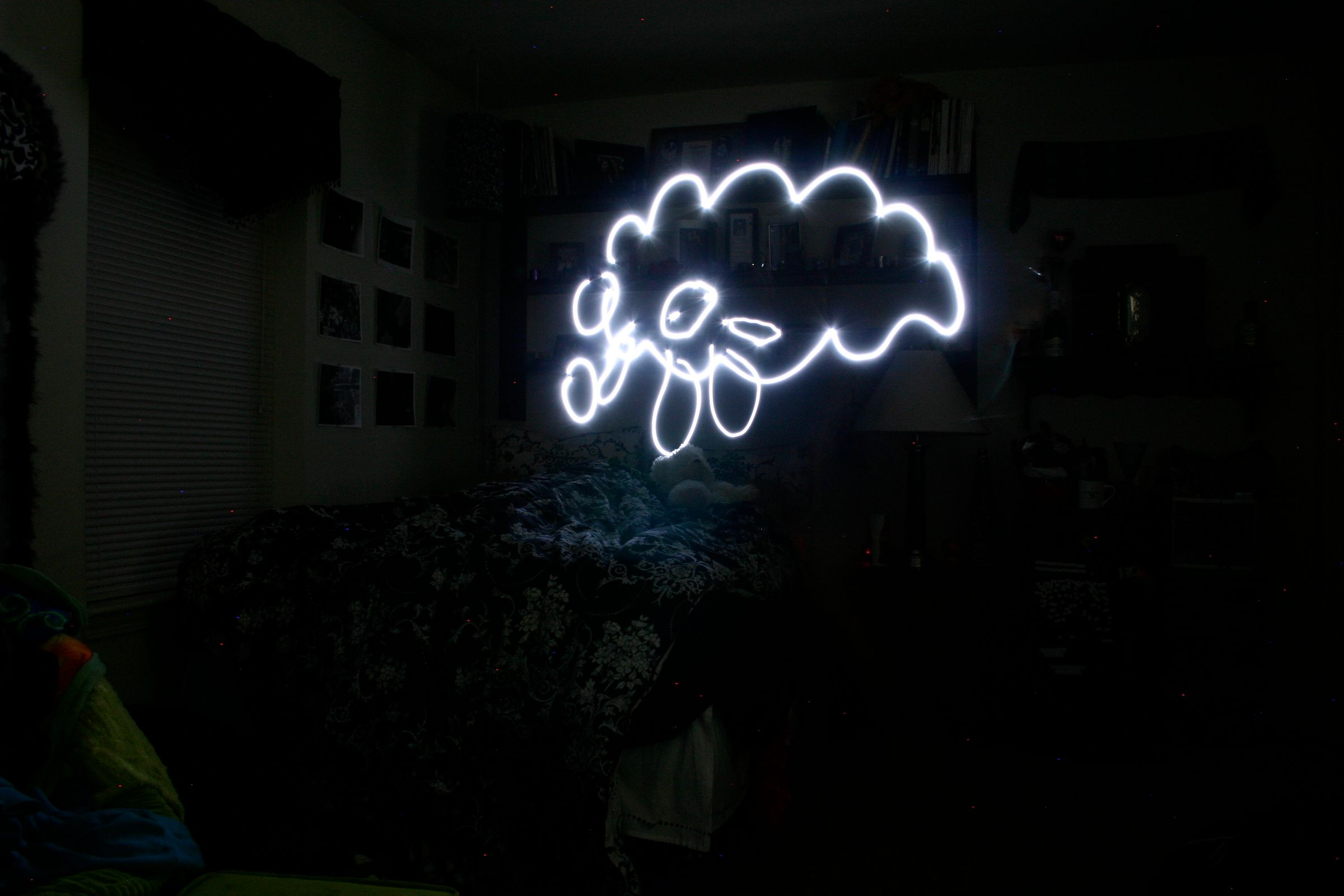How to Create a Light Stop Motion Video : 4 Steps - Instructables