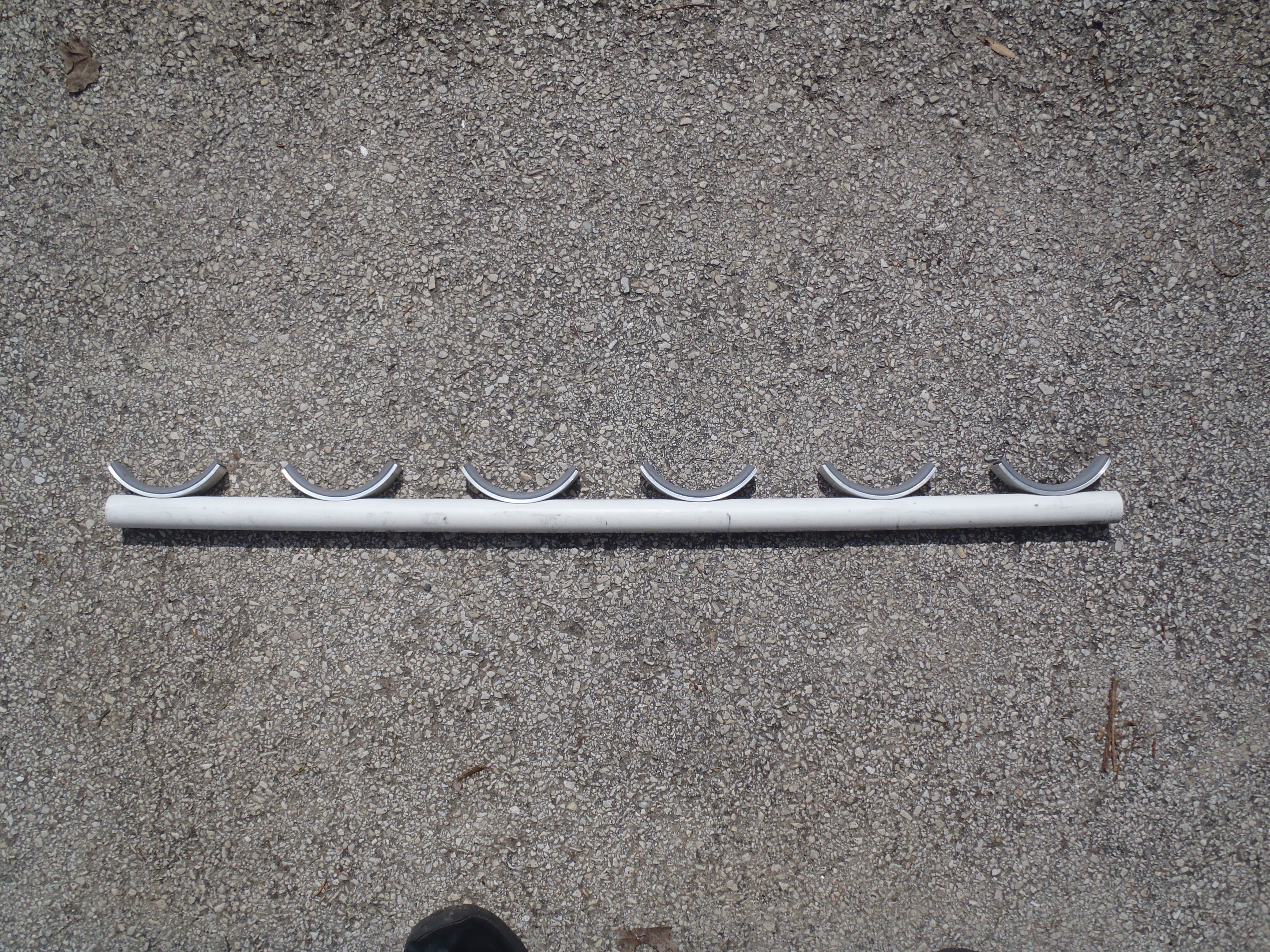 6 Player Paintball Gun and Mask Rack : 8 Steps - Instructables