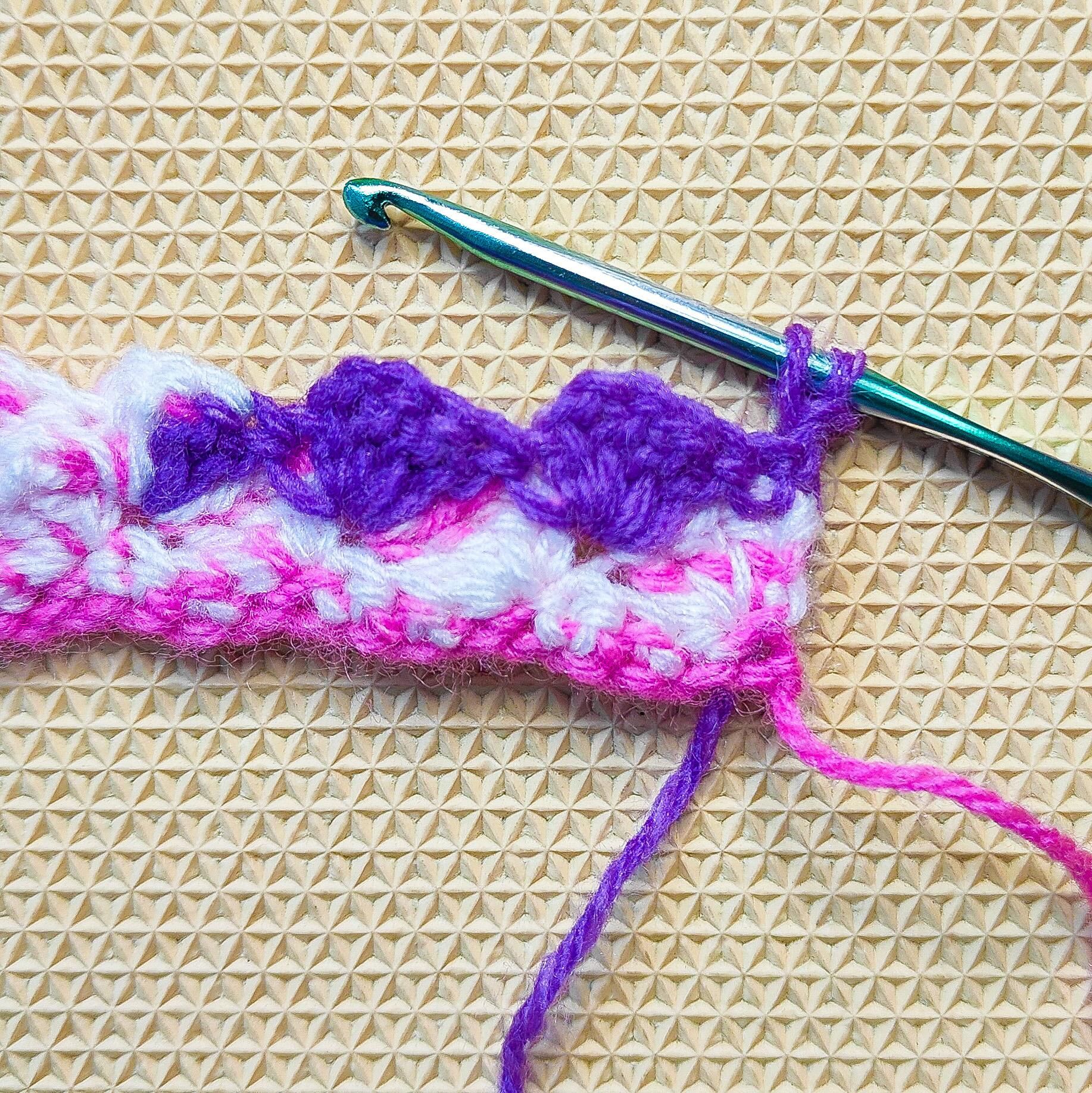 Easiest One Row Repeat Crochet Scarf Pattern : 6 Steps (with Pictures ...