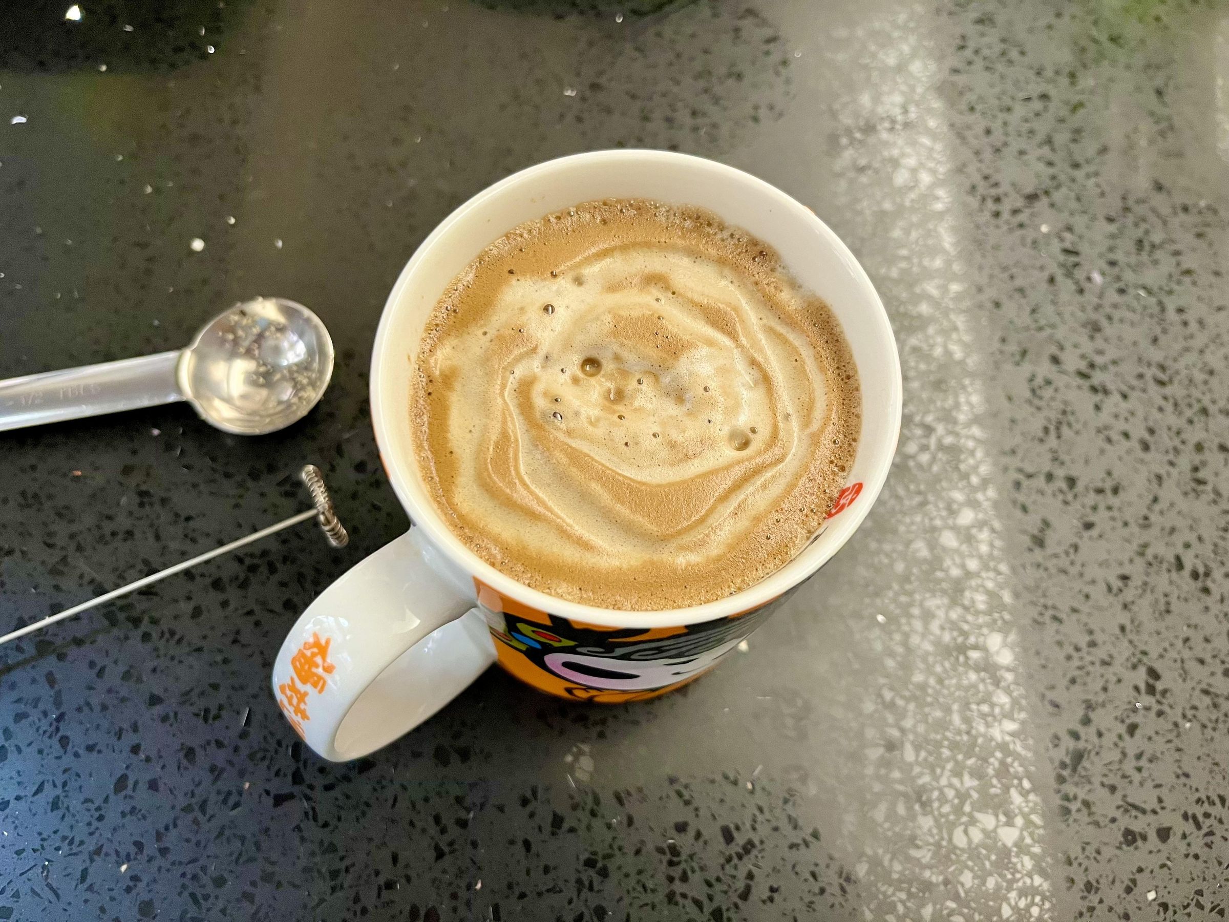 Dalgona Coffee Reversed Latte Art : 4 Steps (with Pictures) - Instructables