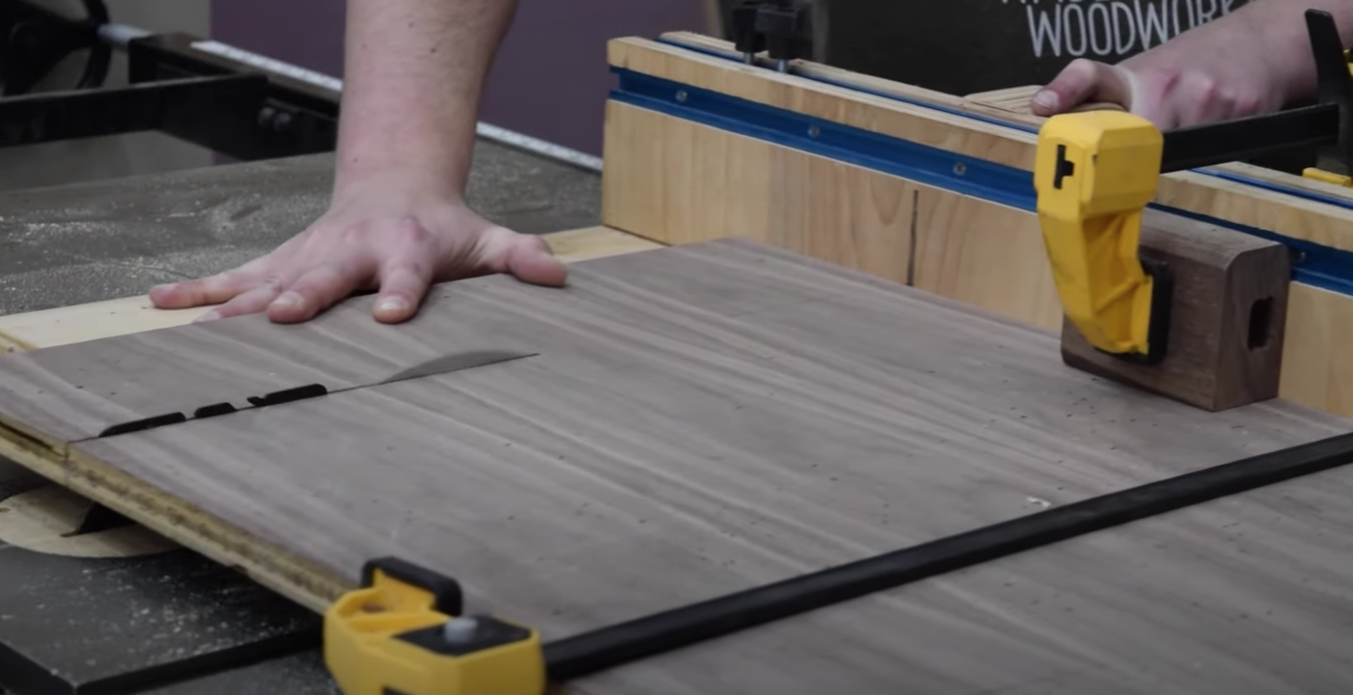 Modern Desk : 15 Steps (with Pictures) - Instructables