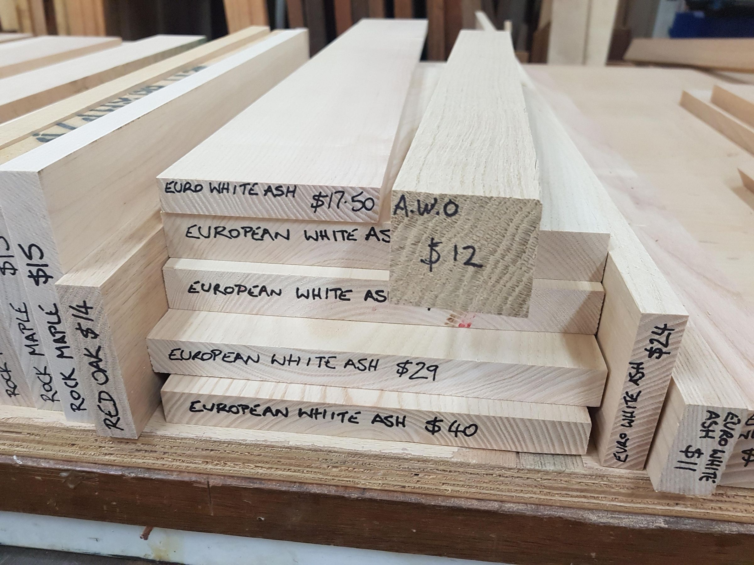 Build a Folding Shoji Screen / Room Divider : 17 Steps (with Pictures ...