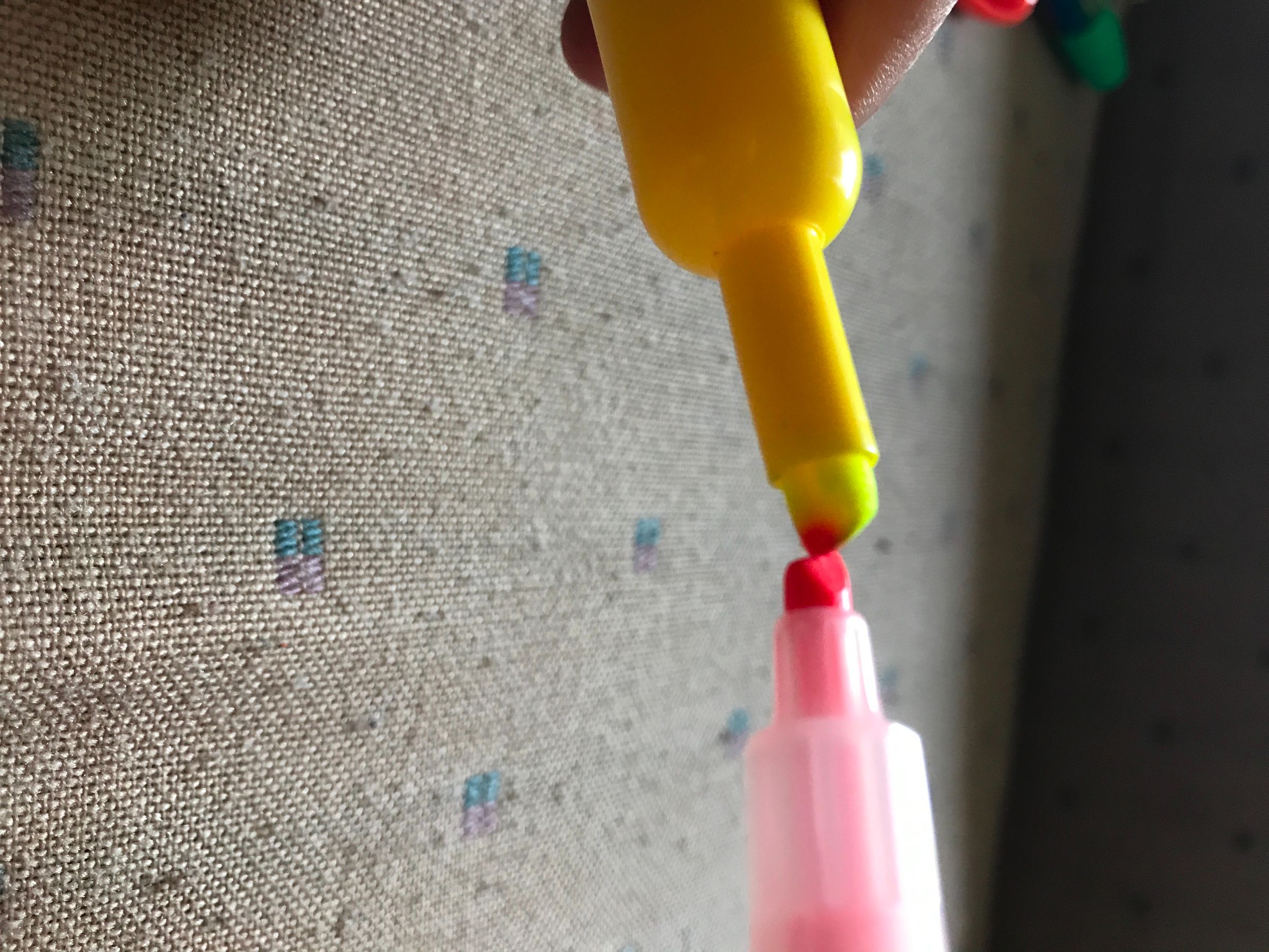 Easy Rainbow Highlighter : 3 Steps (with Pictures) - Instructables