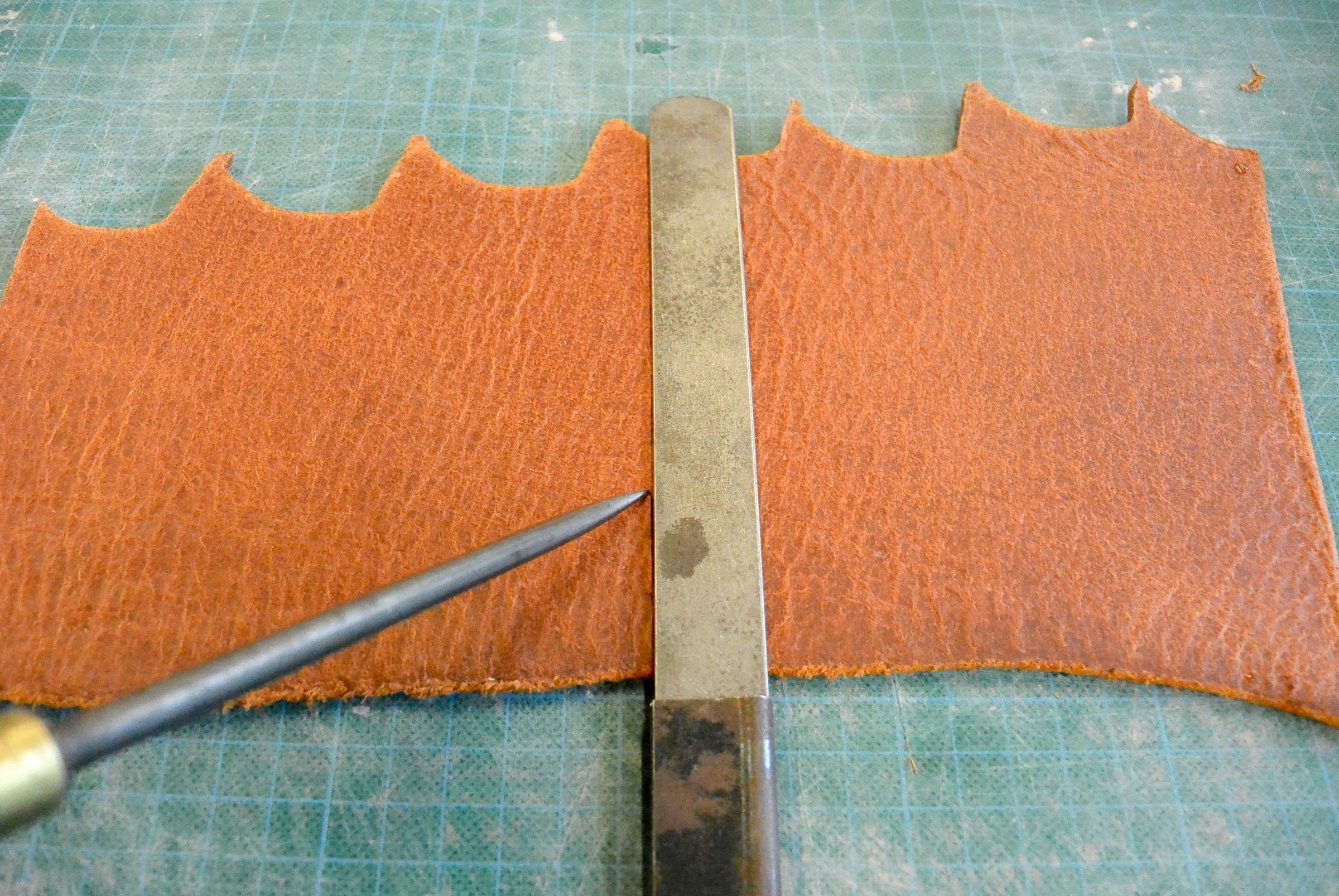 Leather Folding Techniques - Werkplaatsidc : 10 Steps (with Pictures ...