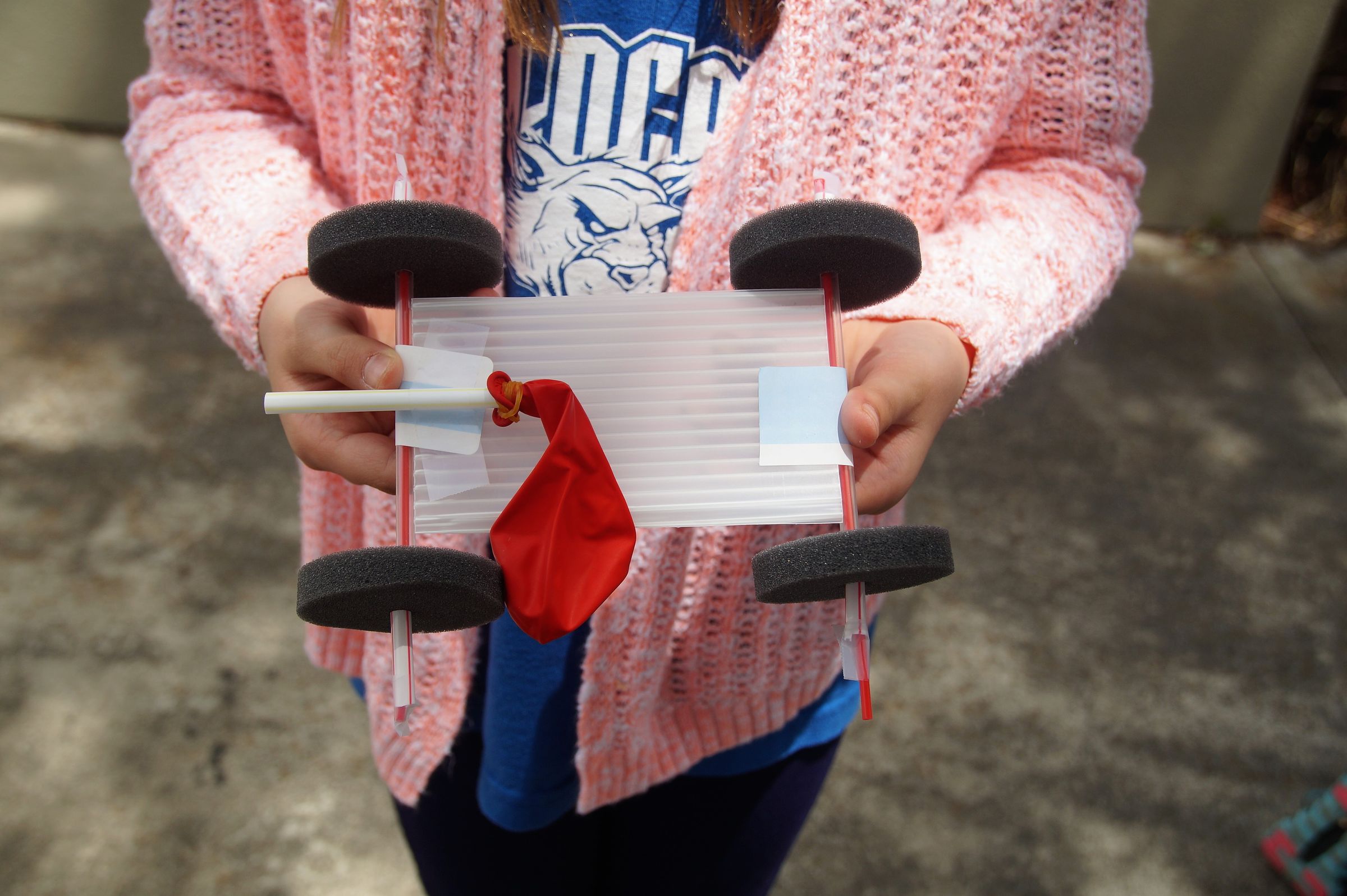 Balloon Rocket Cars : 9 Steps (with Pictures) - Instructables