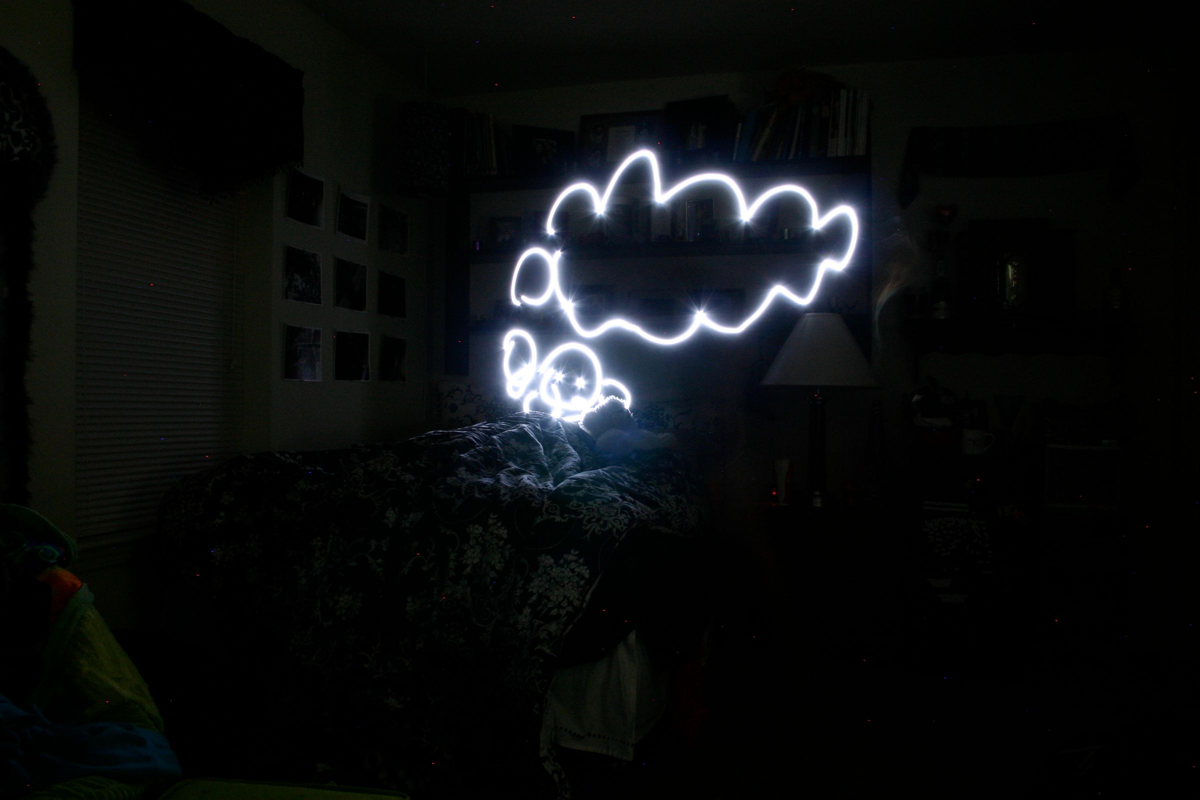 How to Create a Light Stop Motion Video : 4 Steps - Instructables