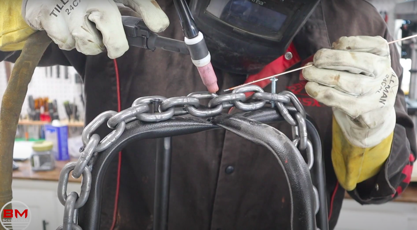 How I Made This Shop Chair Using Chain and Scrapwood : 10 Steps (with ...