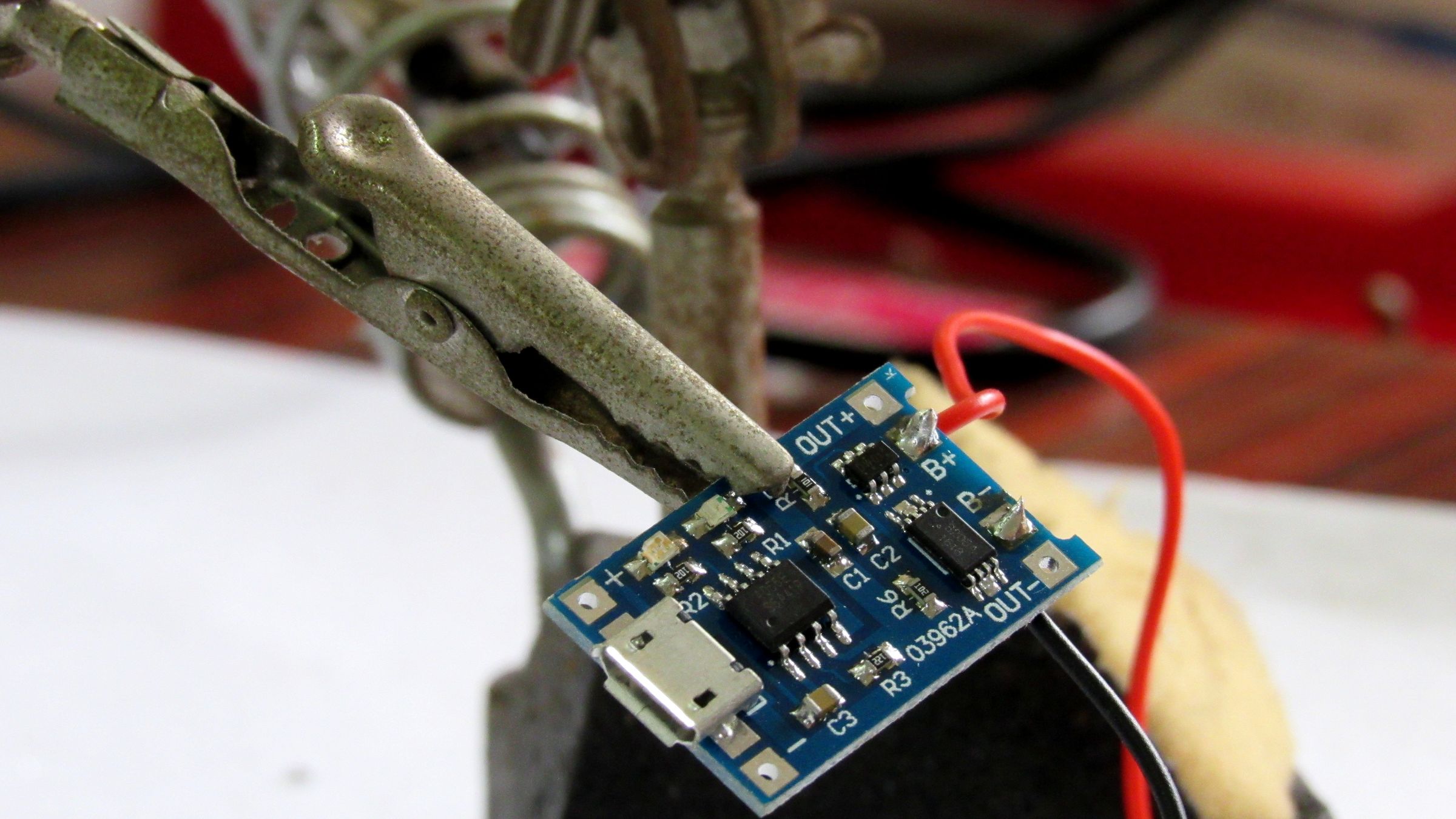 Mini Plasma Gun Under $5 : 4 Steps (with Pictures) - Instructables