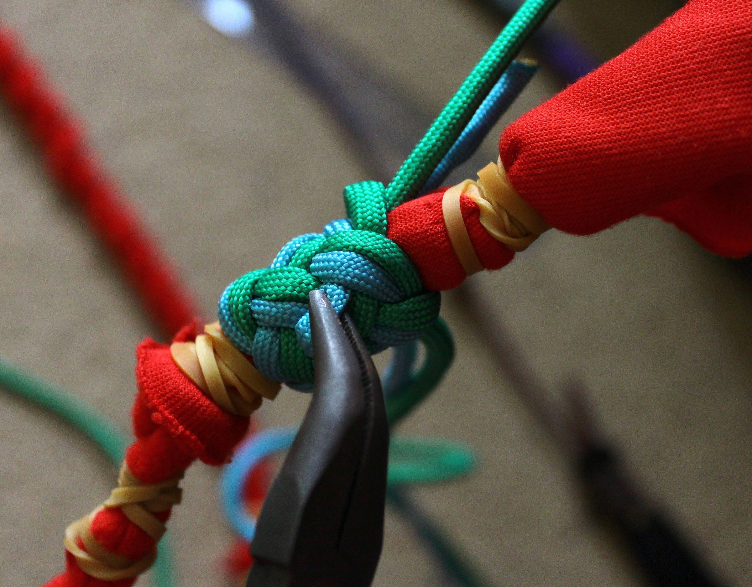 How to Make Beautiful Soft Poi From a Piece of Cloth : 10 Steps (with ...