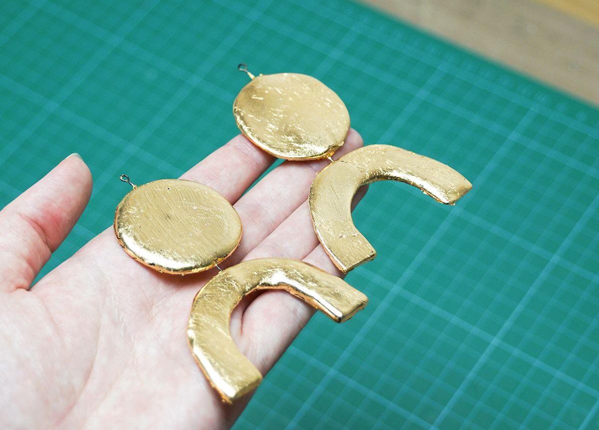 DIY Hot Glue Earrings! | Gold Leaf & Foil Fashion Jewellery : 13 Steps ...