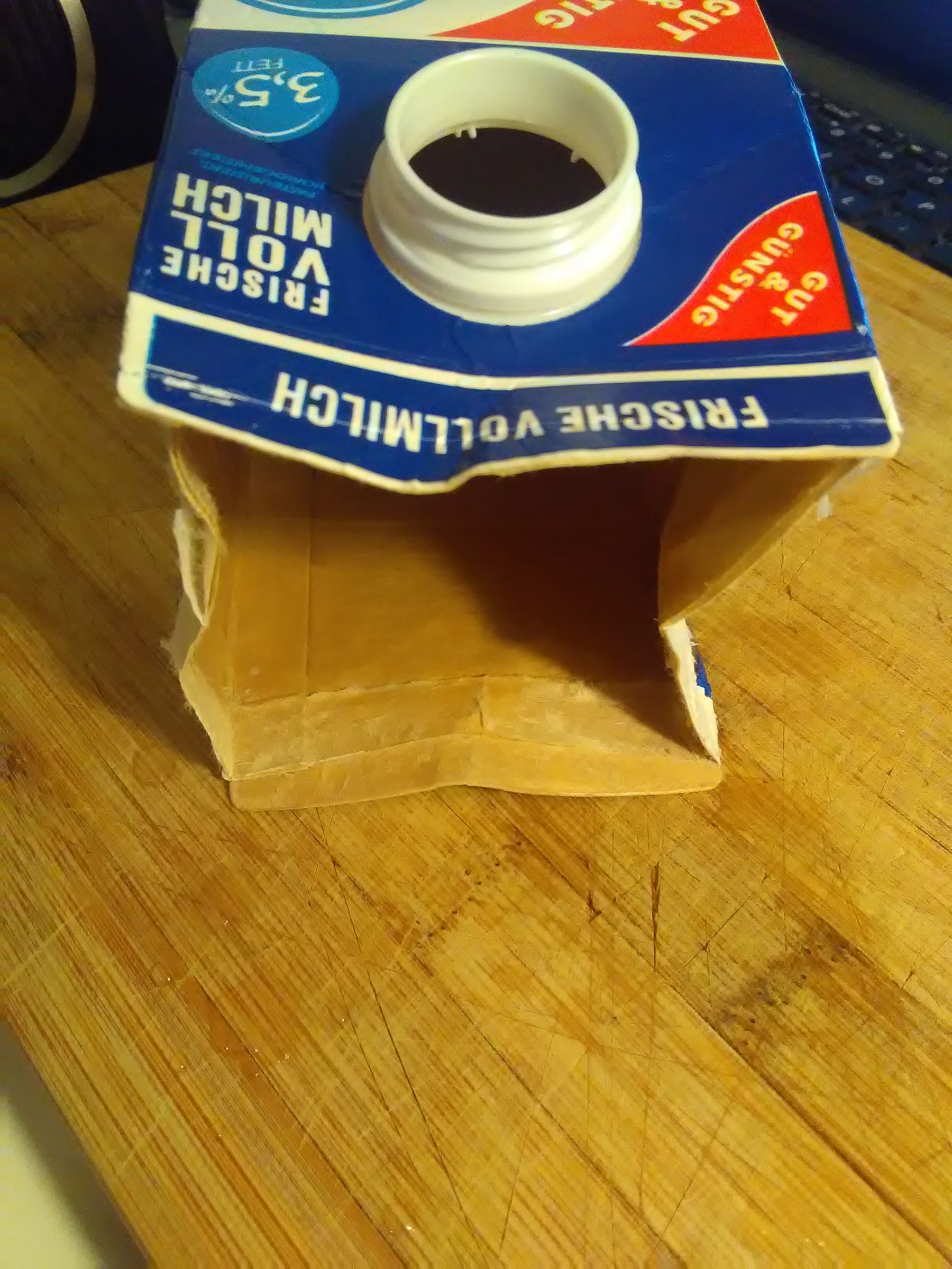 Foldable Dice Tower From Milk Cartons : 5 Steps (with Pictures ...