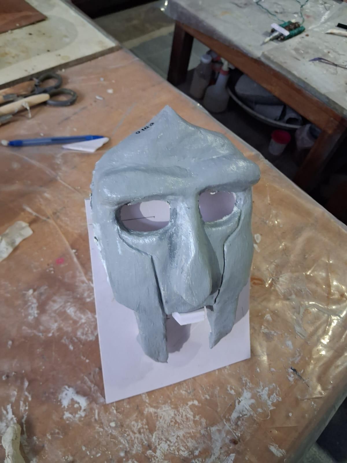 MF DOOM Mask Making. : 5 Steps - Instructables