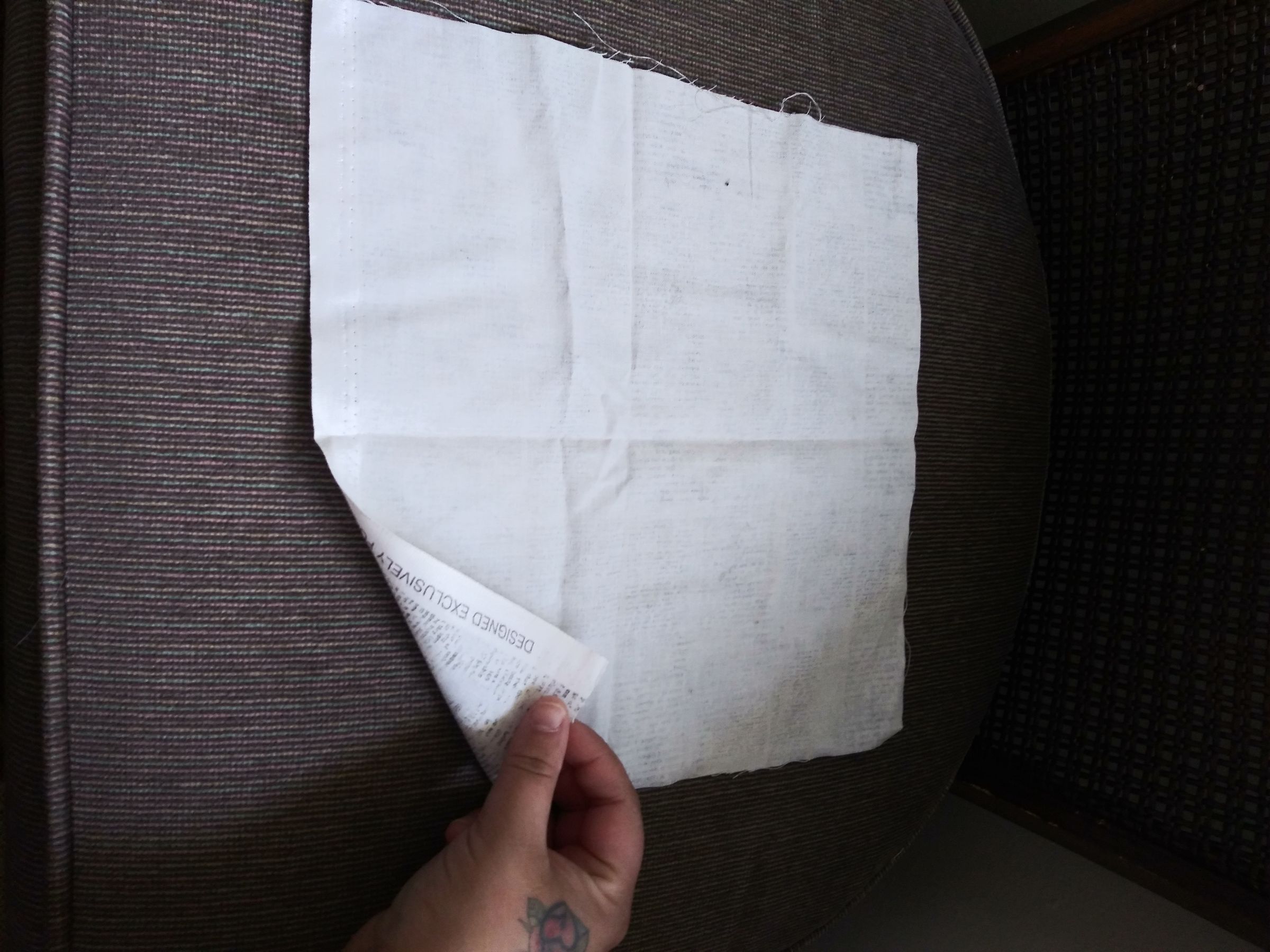 How to Hand Sew a Hankerchief (AKA Snot Rag) : 4 Steps - Instructables