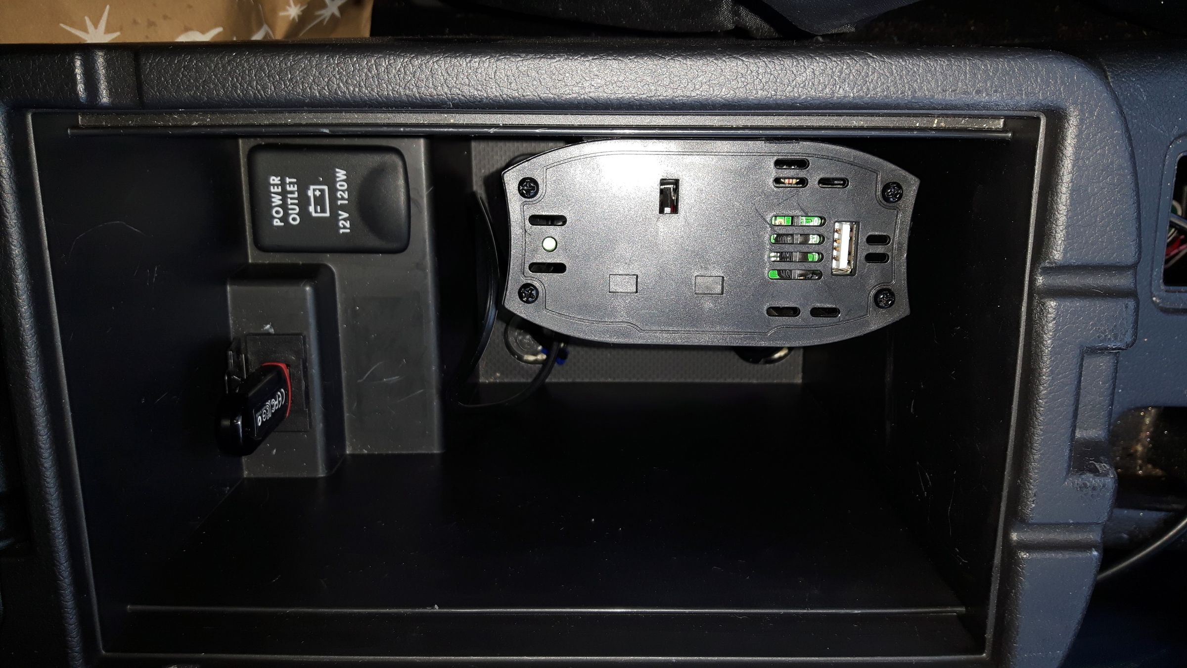 Permanent 12V Supply for Car Accessory : 6 Steps (with Pictures ...