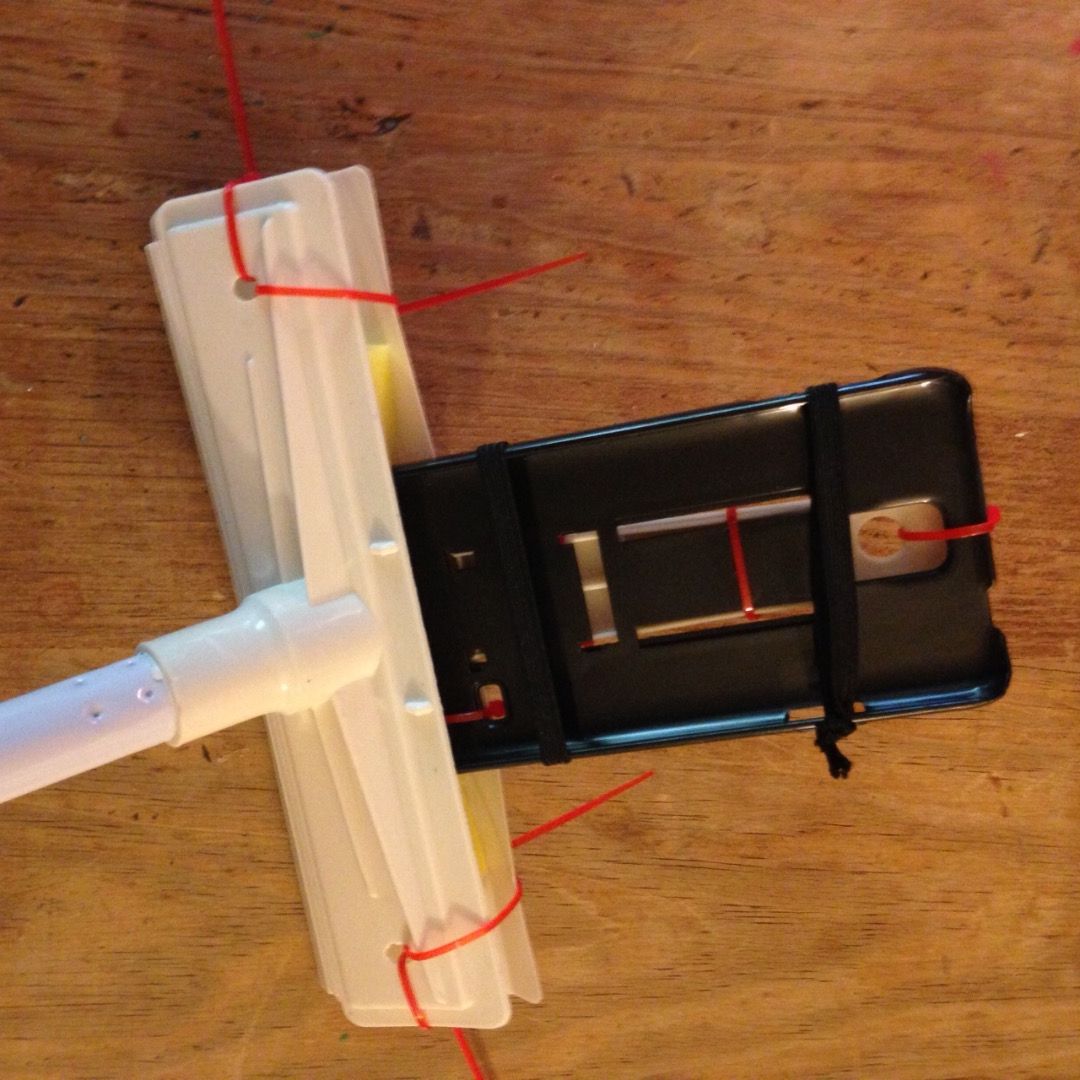 DIY Selfie Stick for $3 : 6 Steps - Instructables