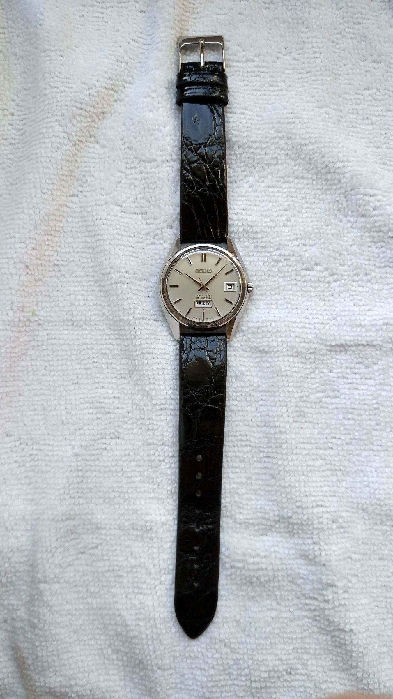 How to Replace a Watch Strap : 6 Steps (with Pictures) - Instructables