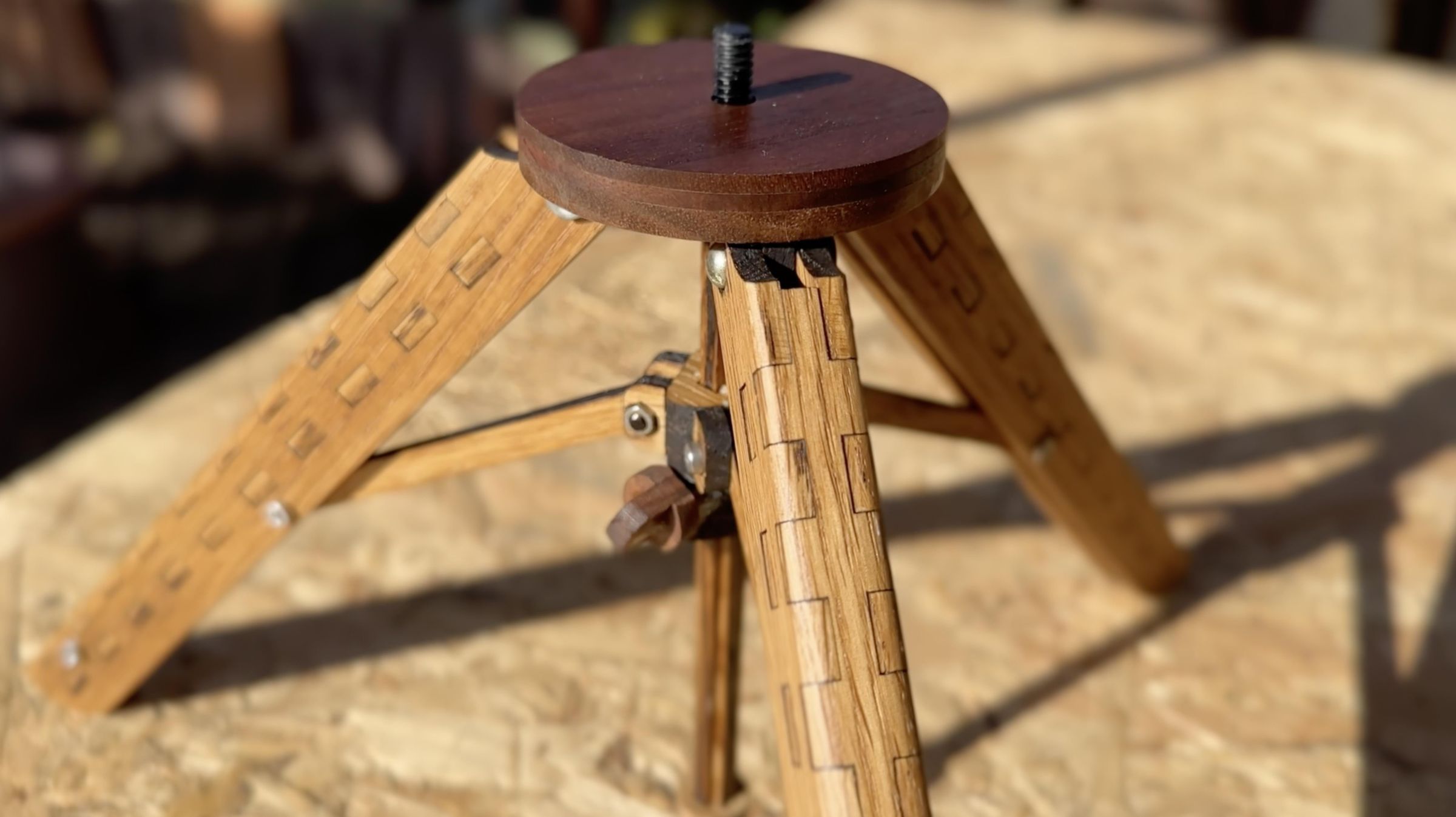 Foldable Wooden Tripod for Mobile and DSLR : 19 Steps (with Pictures ...