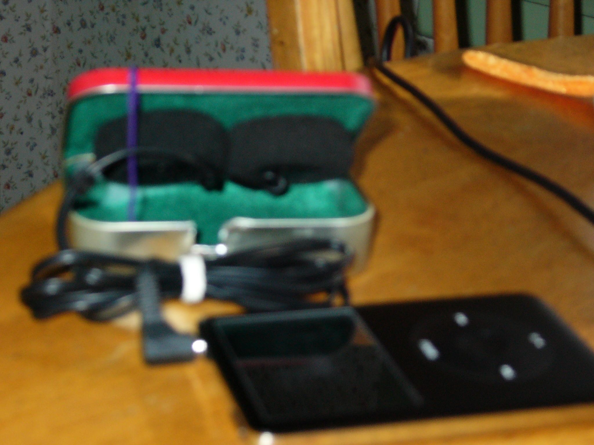 Altoids Speakers! : 4 Steps - Instructables