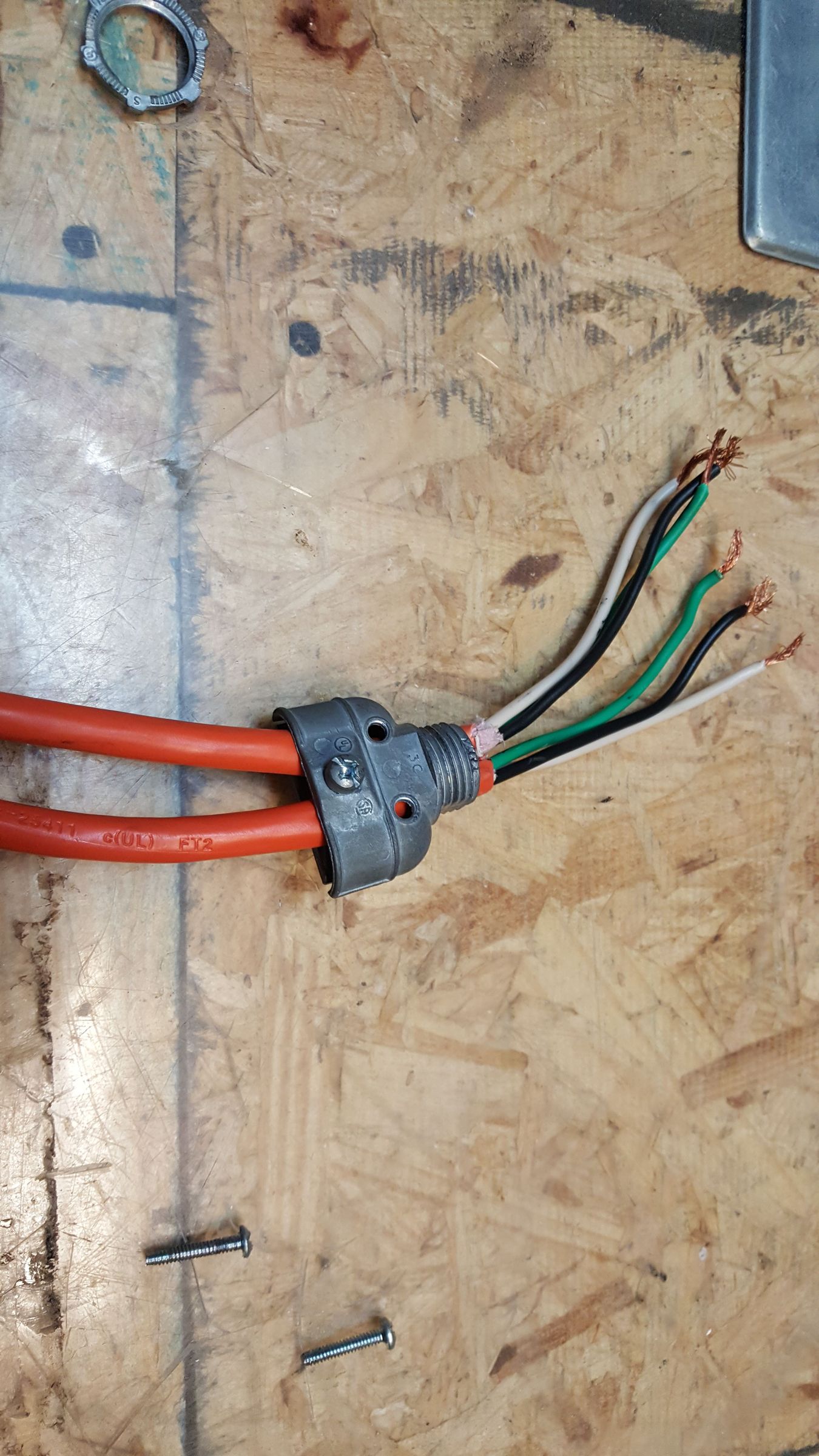 Auxiliary Switched Outlets : 5 Steps (with Pictures) - Instructables